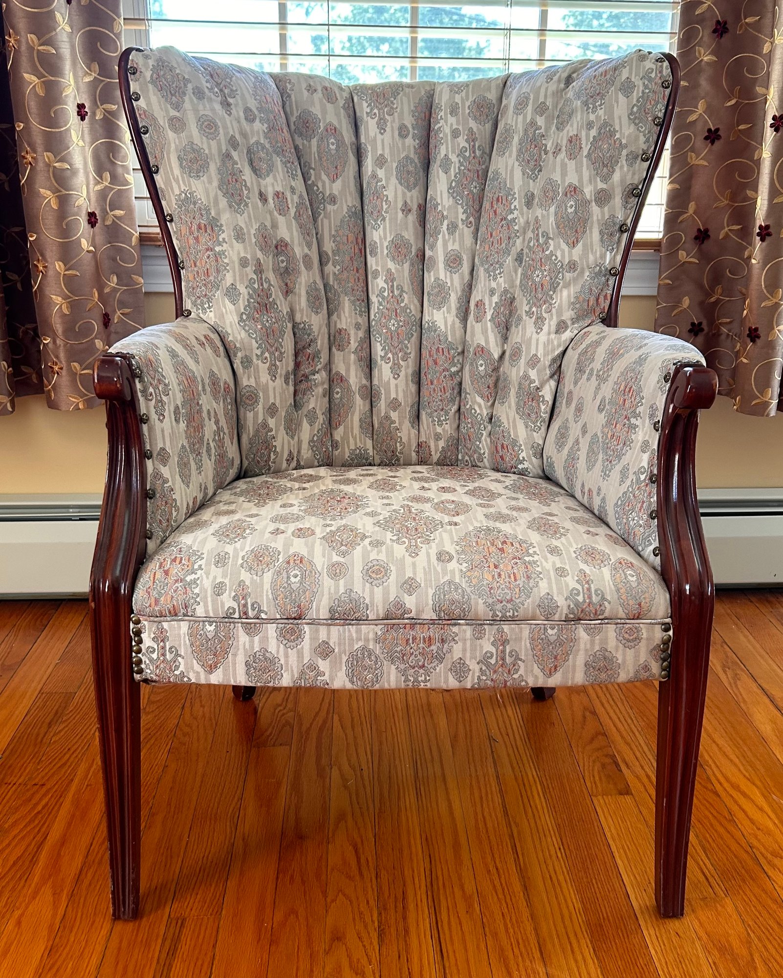 Sam Moore Wingback Chair #1629956 | Auctionninja.com