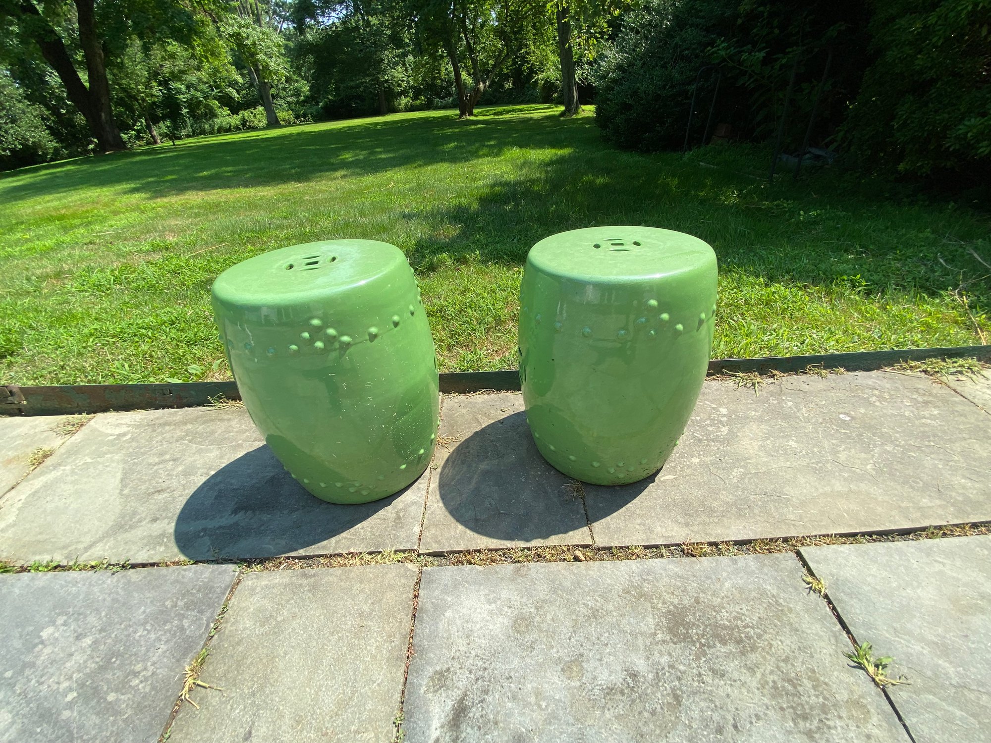 2 Piece Outdoor Ceramic Plant Stand #1912828 | Auctionninja.com