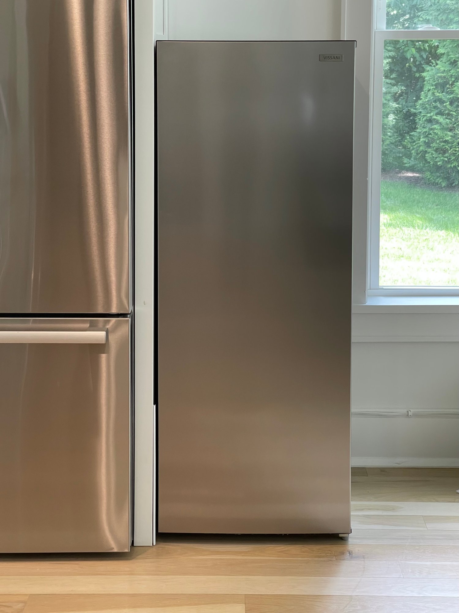 VISSANI Convertible Upright Freezer/Refrigerator In Stainless Steel ...