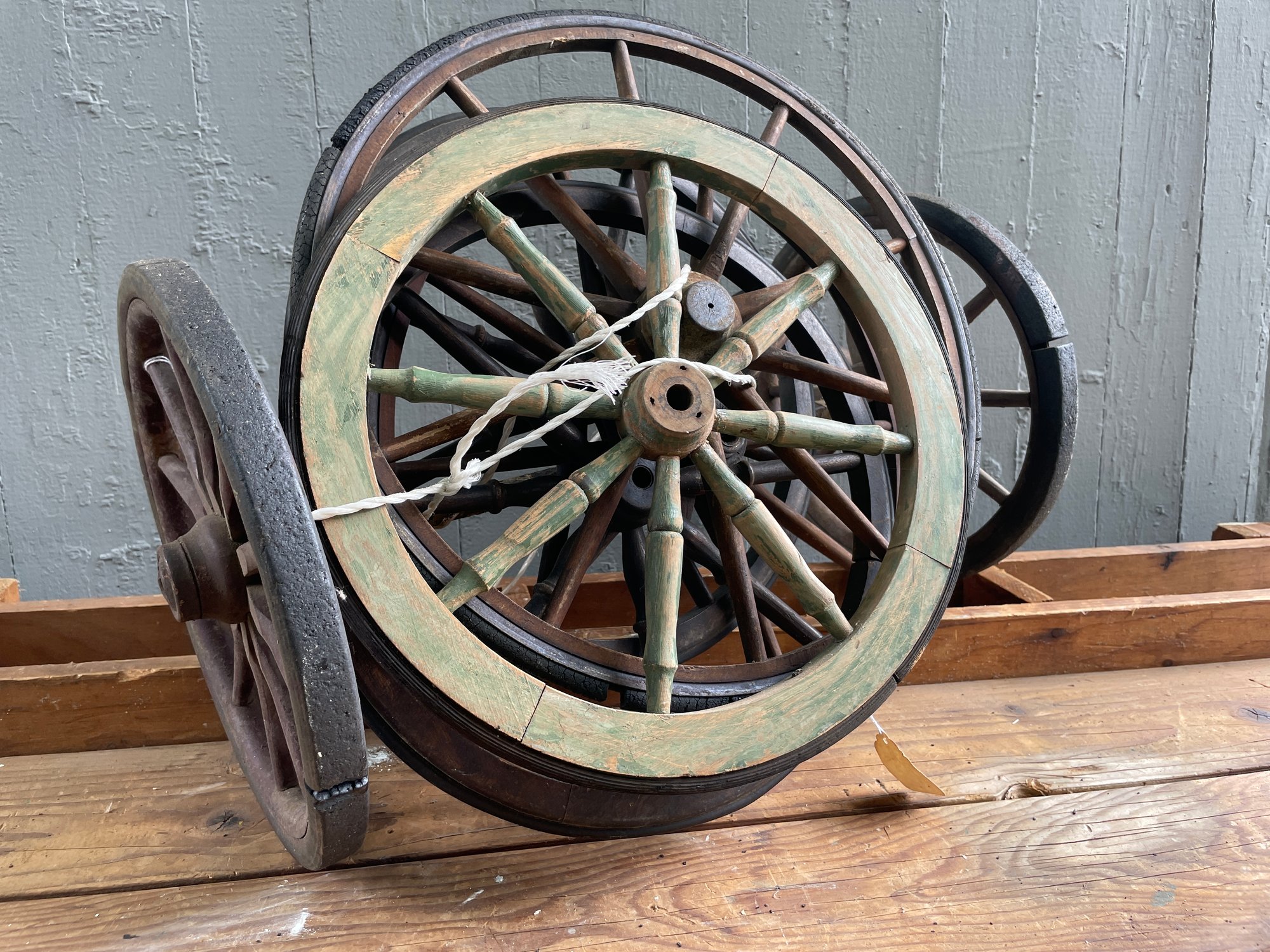 A Bundle Of Victorian Babbie Carriages Wheels. #1910889 | Auctionninja.com