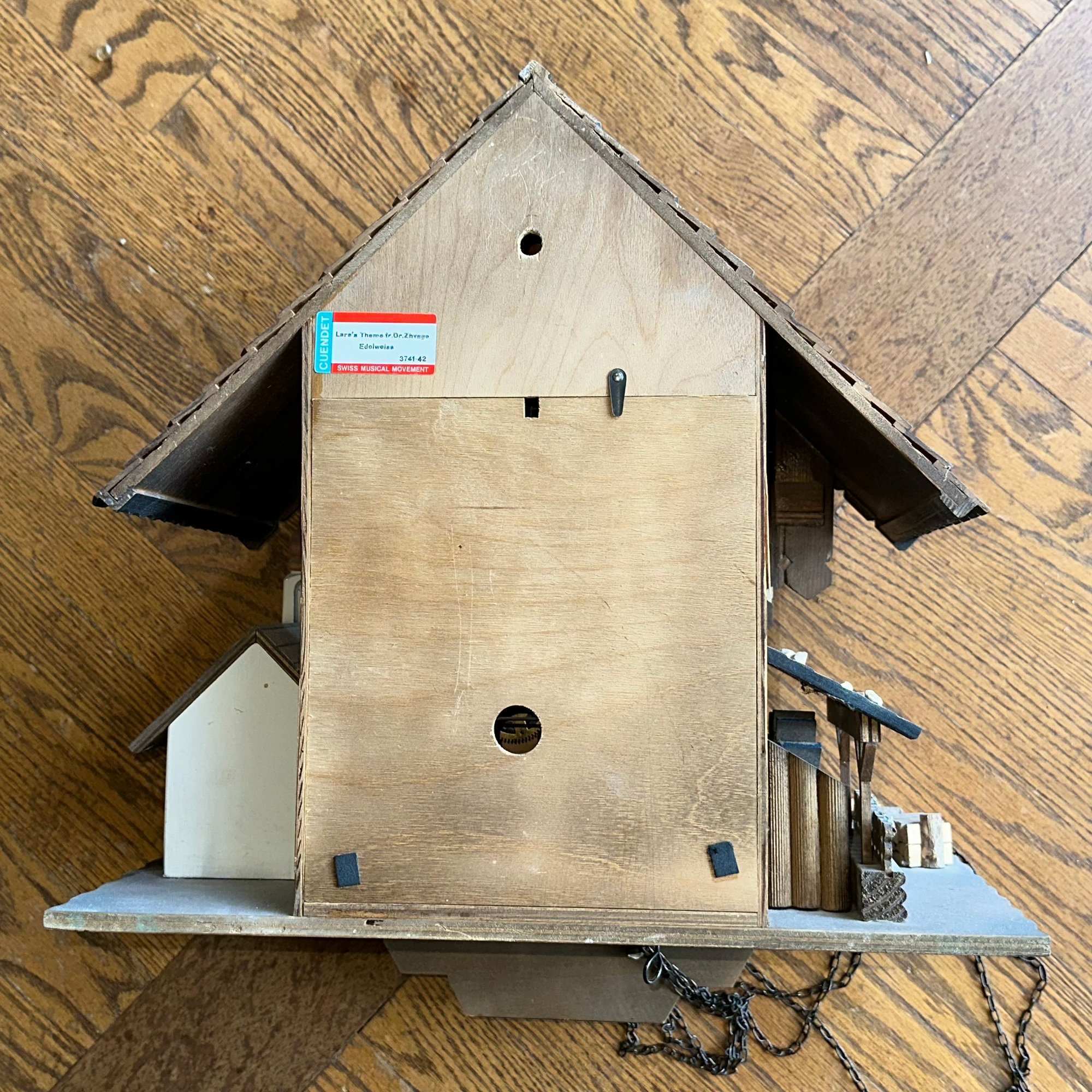 Vintage Cuendet Musical Cuckoo Clock #40841875 | Auctionninja.com