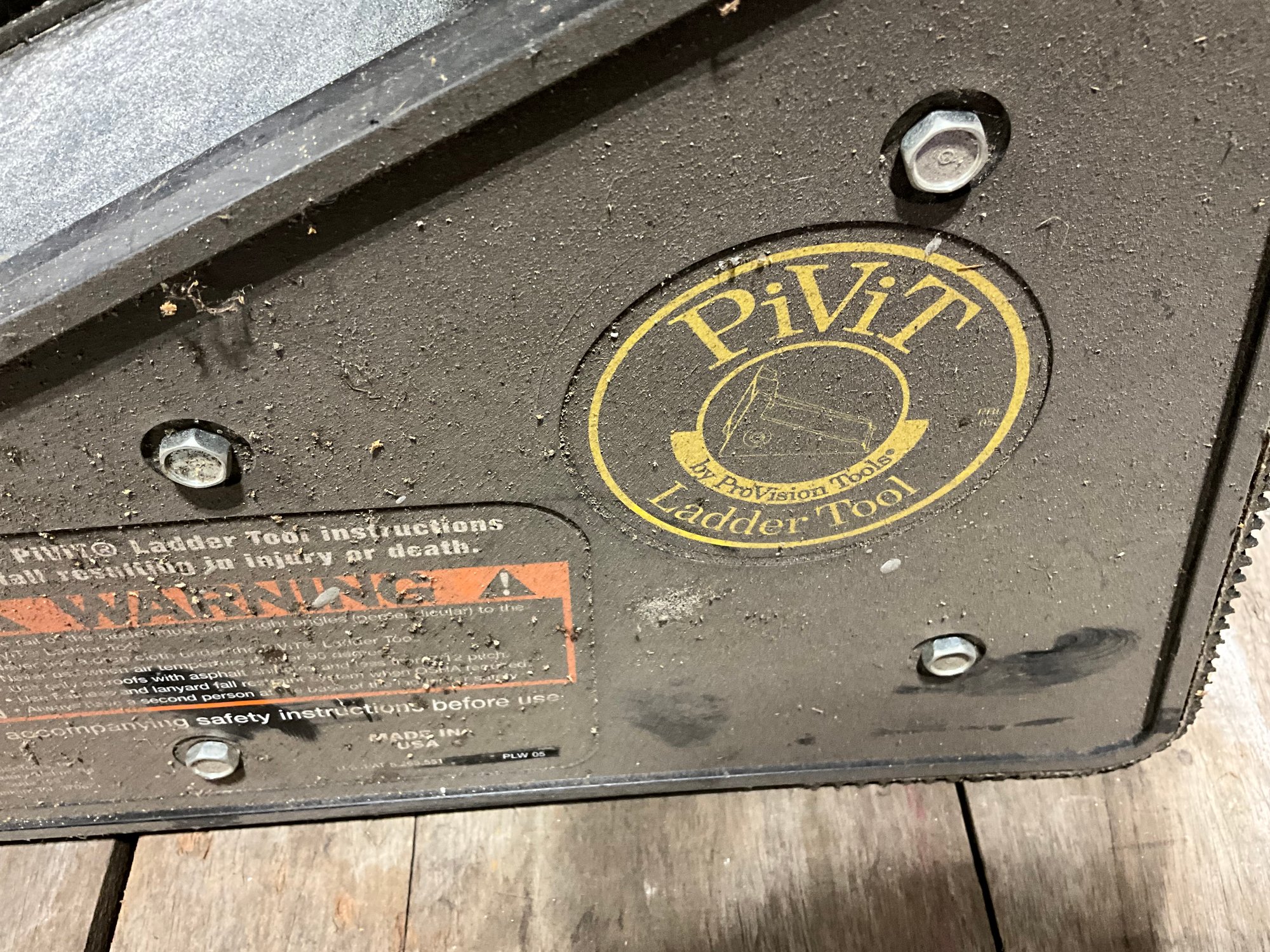 2 Pivit Ladder Tool By Provision Tools #40834740 | Auctionninja.com