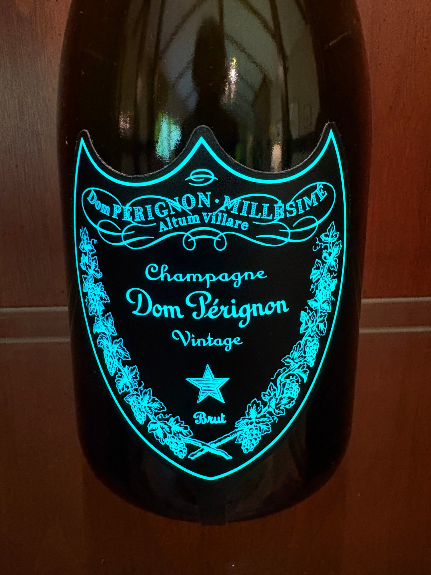 Illuminated Dom Perignon Bottle #2120027 | Auctionninja.com