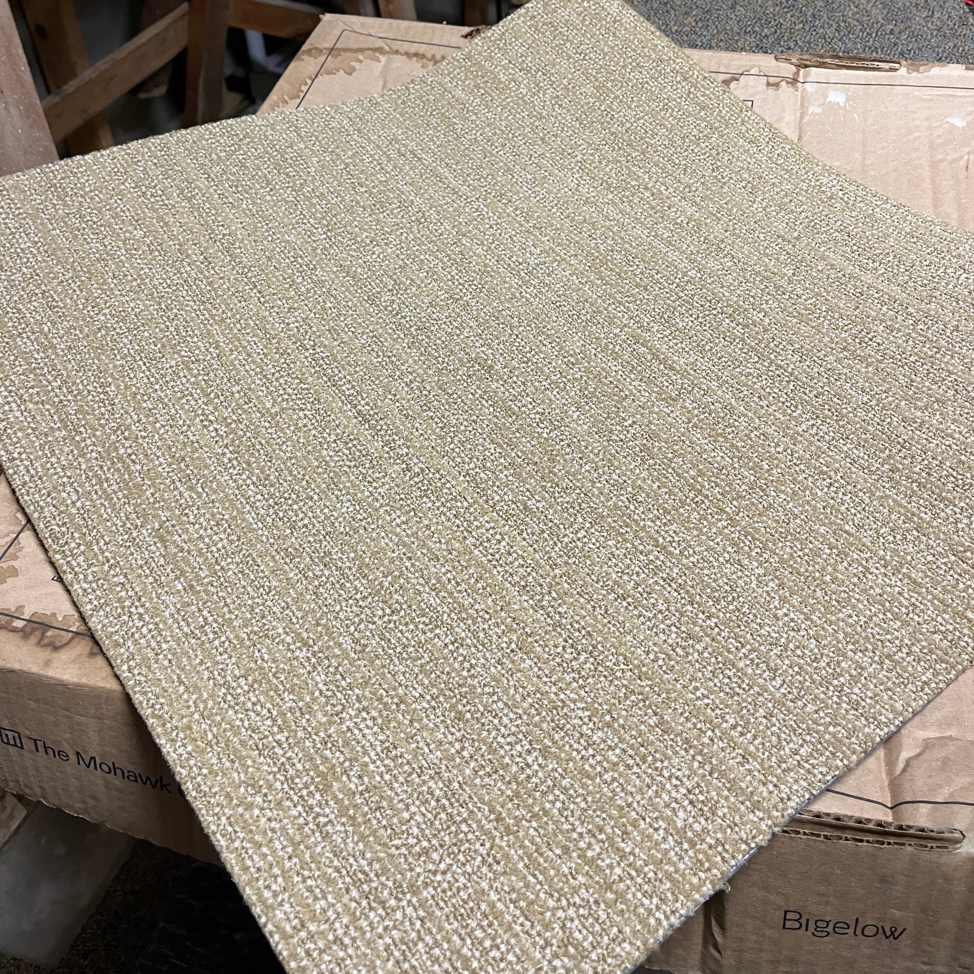Approx 700 Sf Lees 2 X 2 Carpet Tile - Mohawk Group - Mostly NIB ...