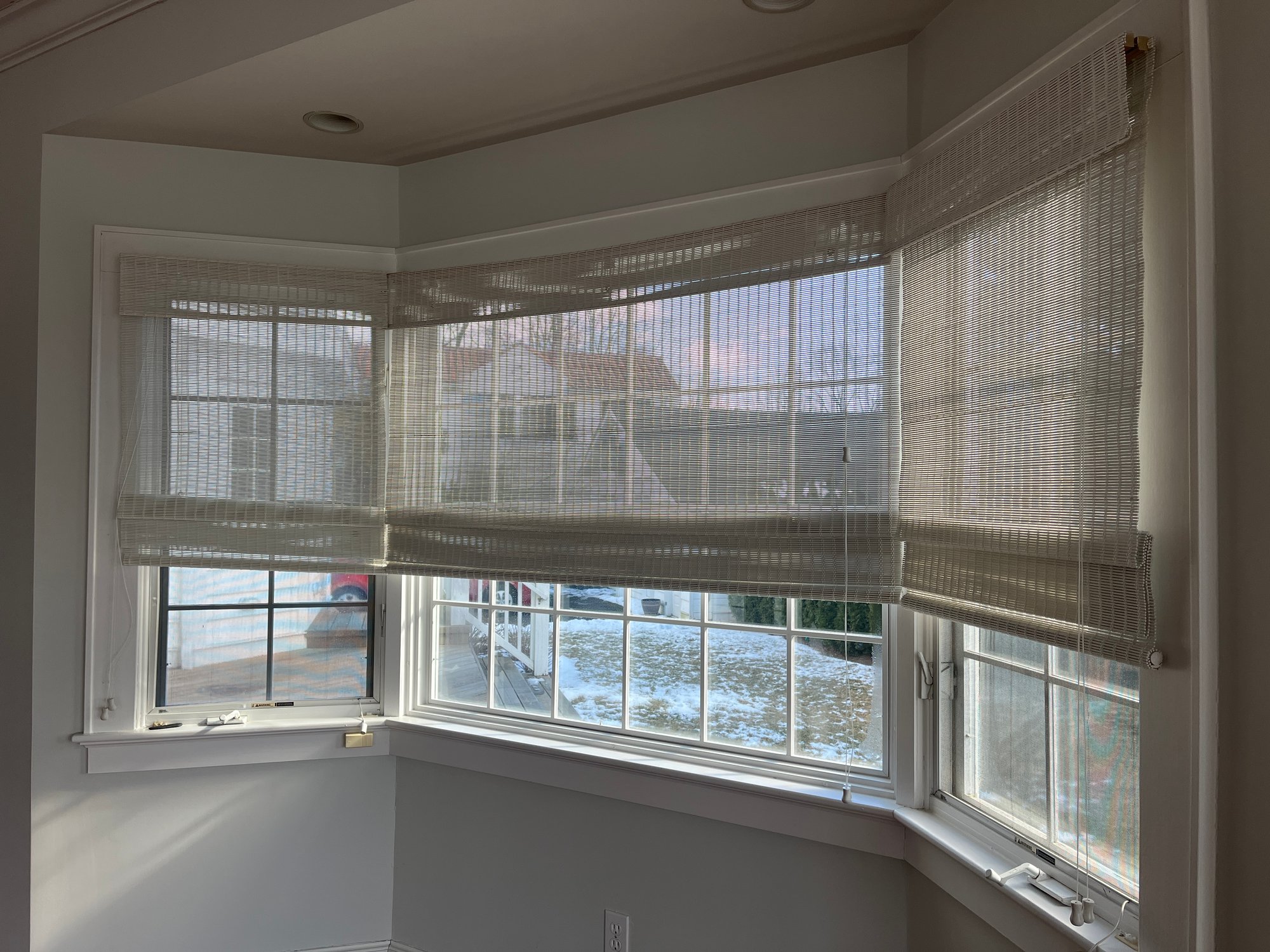 A Set Of 6 Natural Rattan Fiber White Waterfall Shades #40825988 ...