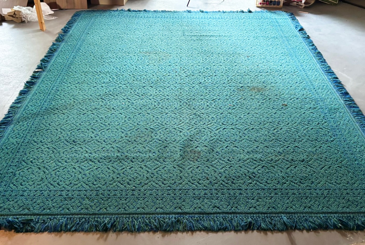 A Teal Diamond-Pattern Flatweave Area Rug With Fringe #2191842 ...
