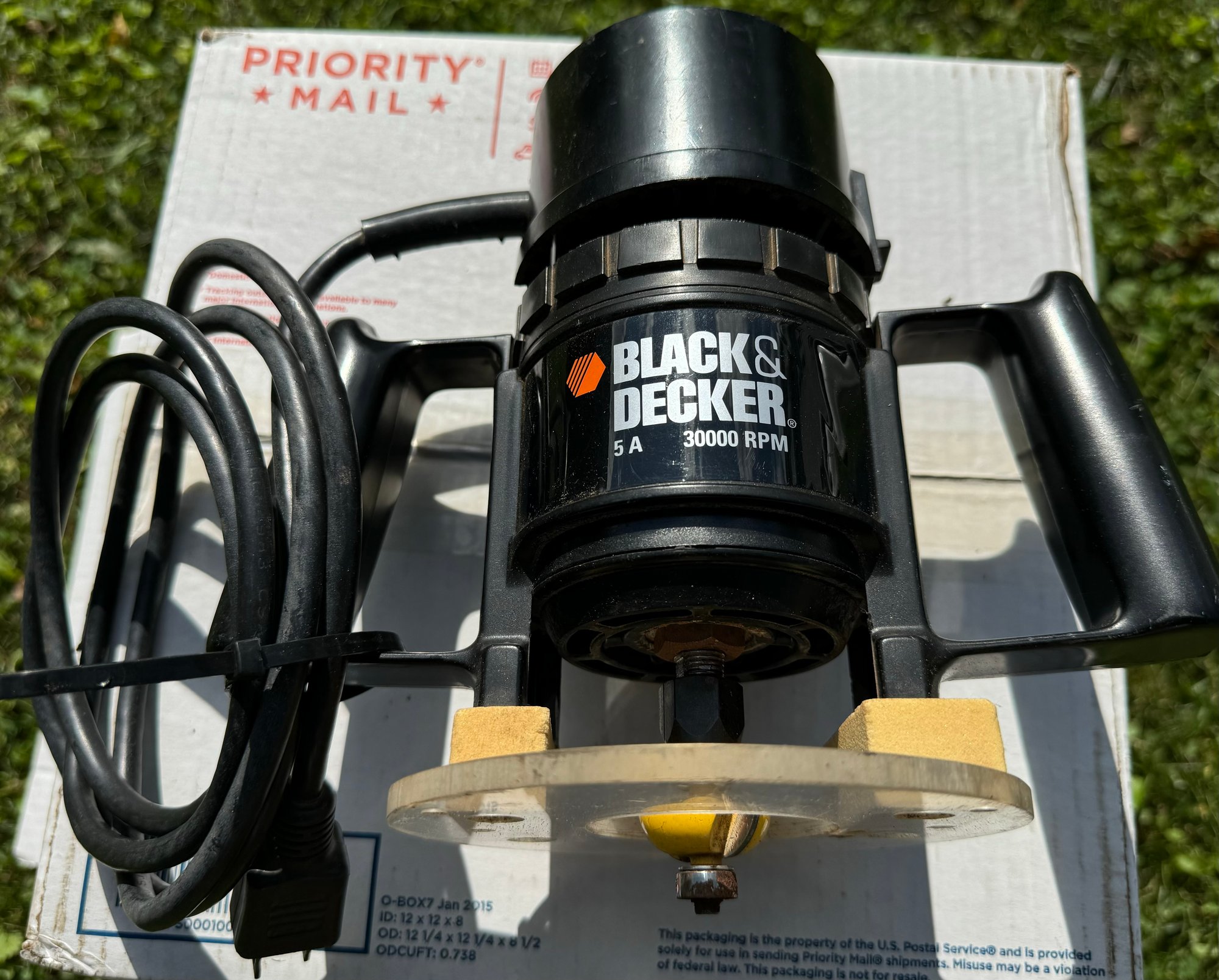 Vintage Black & Decker Router: A Powerful Tool #1937641 | Auctionninja.com
