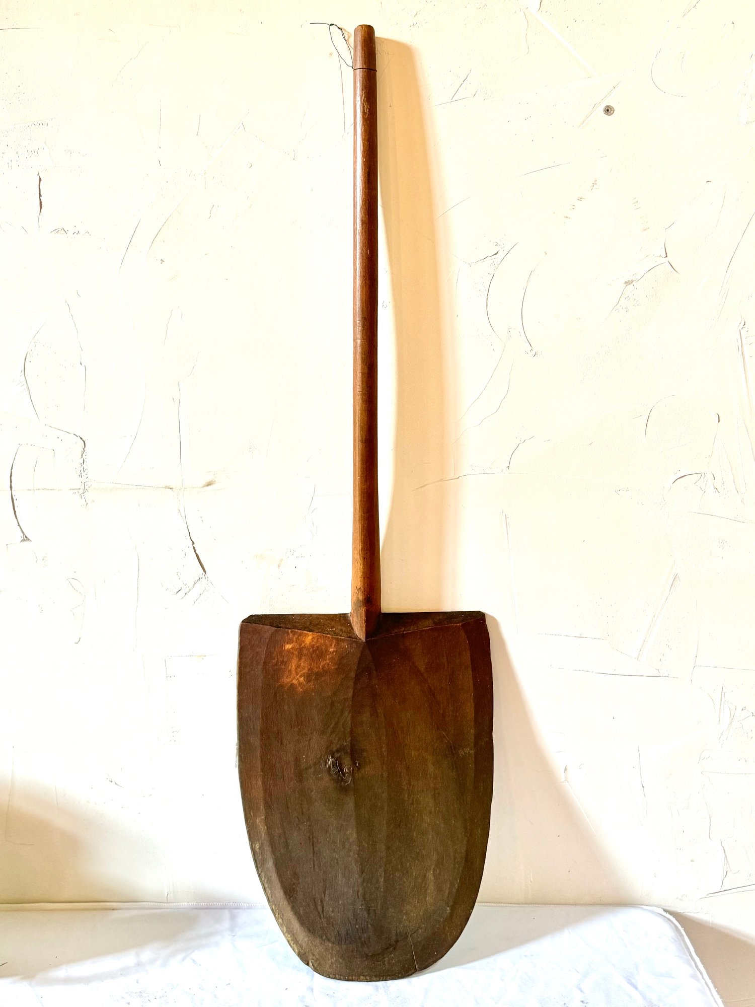 Very Special Primitive Colonial Carved Walnut Spade Shovel #1957579 ...