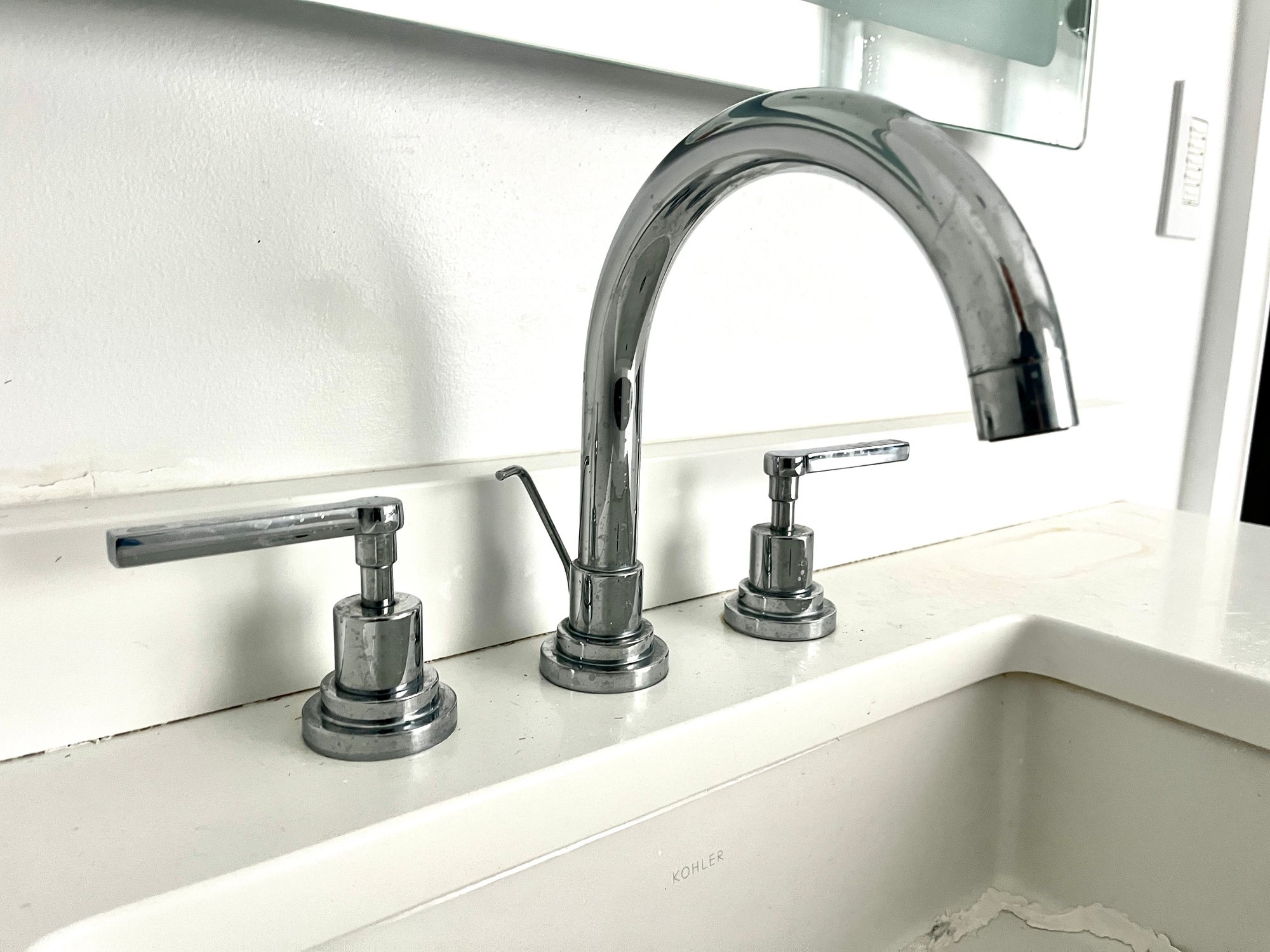 A Custom Crafted Modern White Vanity - Ceramic Top - Rohl Hardware #40827518 | Auctionninja.com