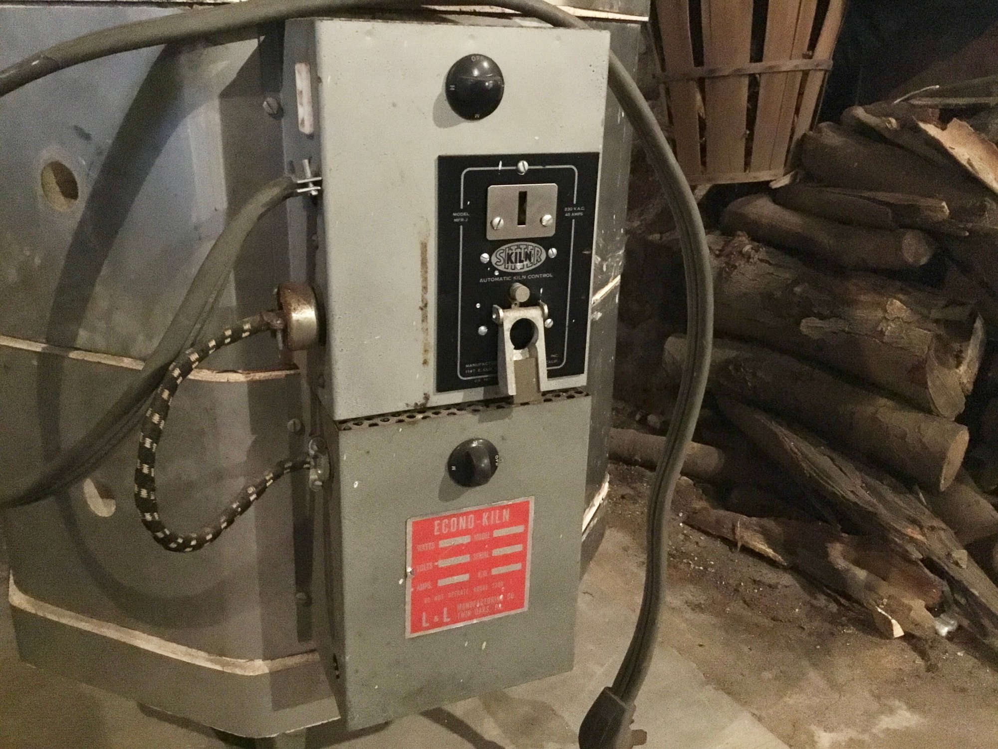 Vintage L&L Econo-Kiln Electric Pottery Kiln Model K18 #40856369 ...