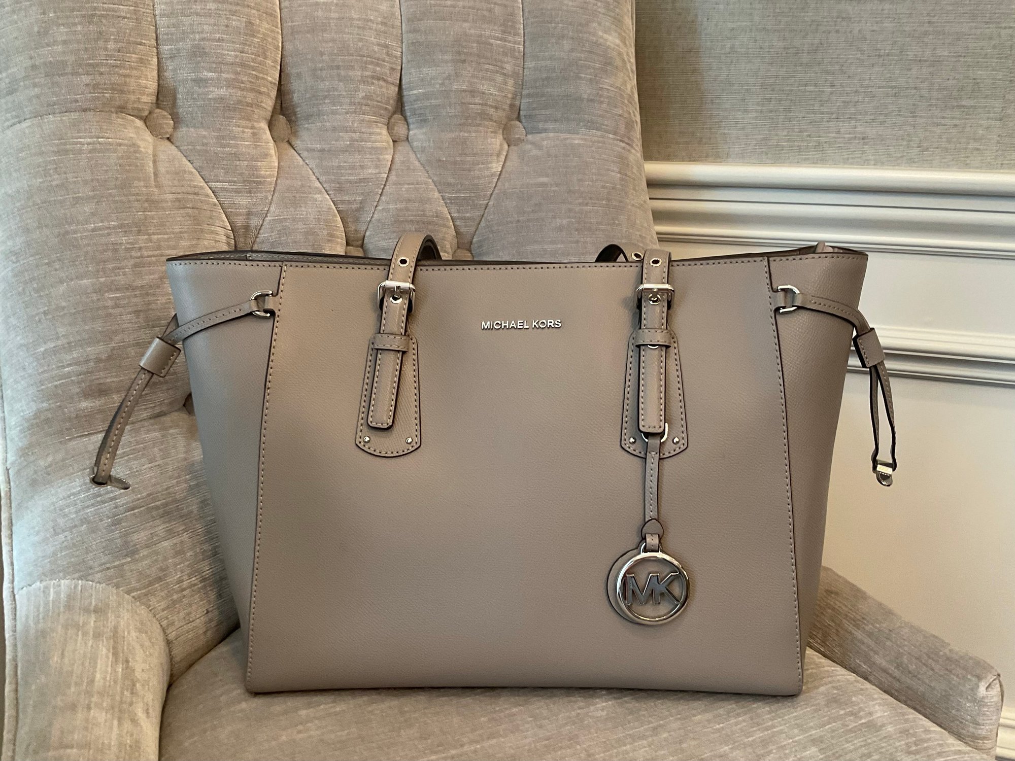 MICHAEL KORS Voyager Crossgrain Leather Tote Bag #2158302 ...