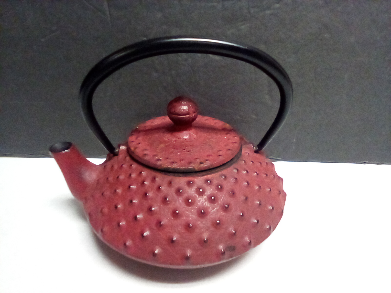 Red Petite Cast Iron Japanese Teapot With Raised Pattern CA/a4 #2031616 ...
