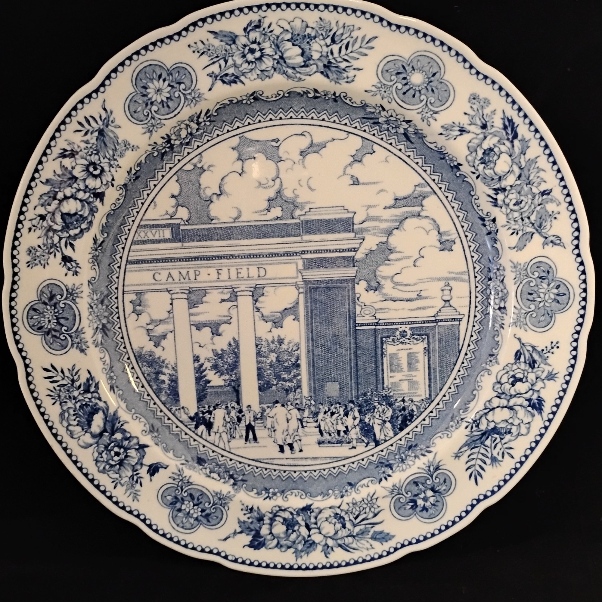 Antique Wedgwood Blue And White 1928 Yale Walter Camp 10 Inch Dinner ...