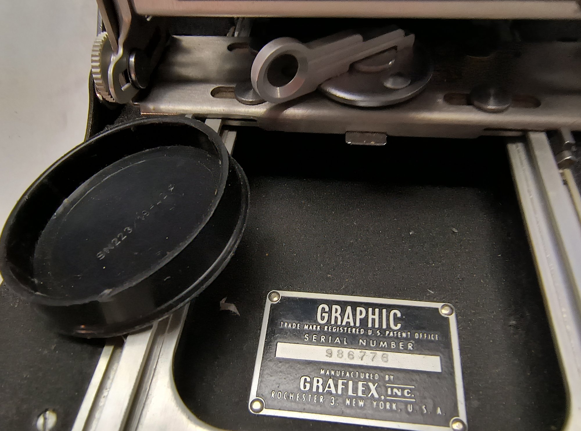 Vintage Graflex Camera And Graflex Vulcanoid Case #2088482 ...