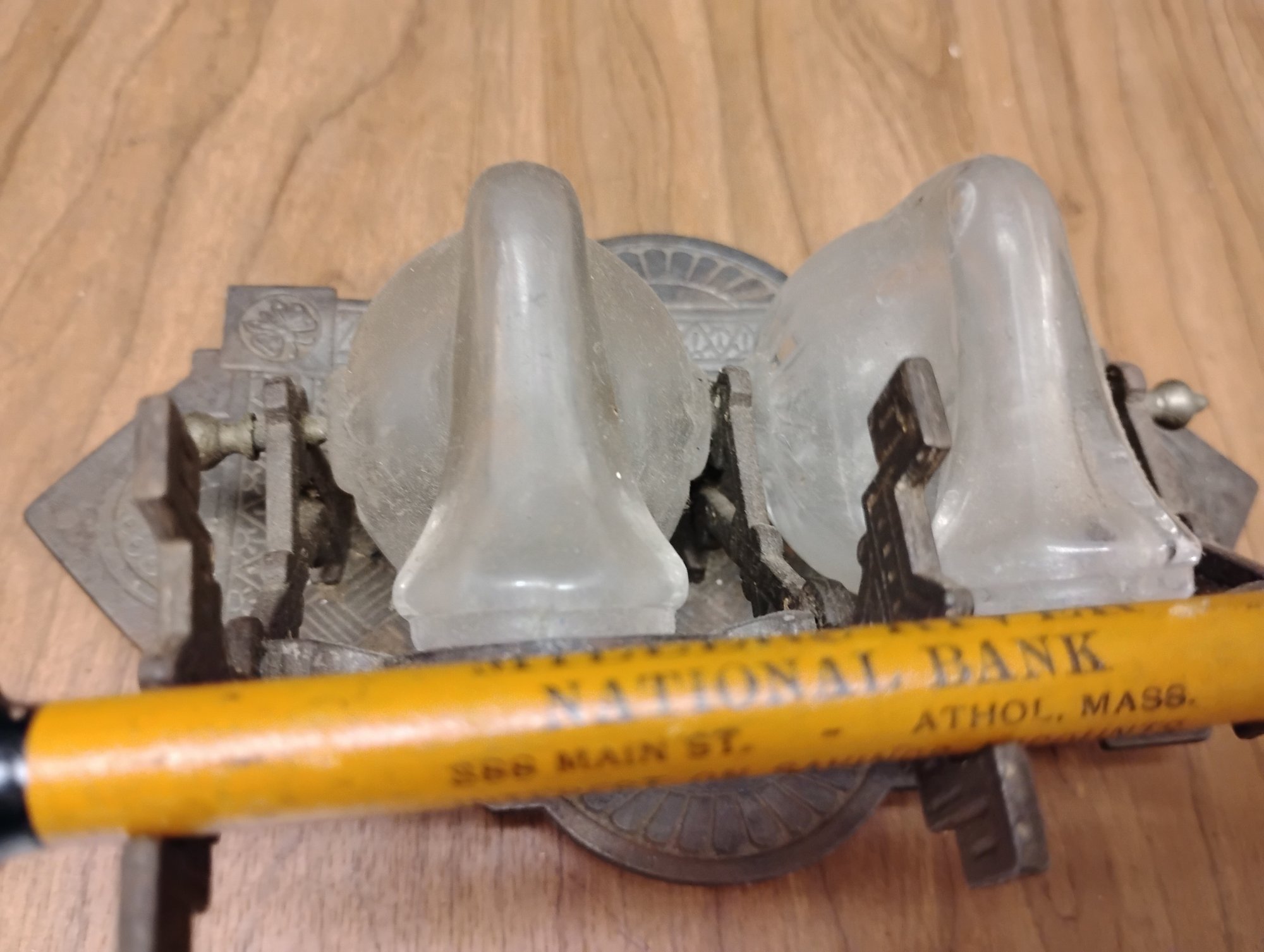 Late 1800s Eastlake Snail Double Titling Inkwell With Pen #40852840 ...