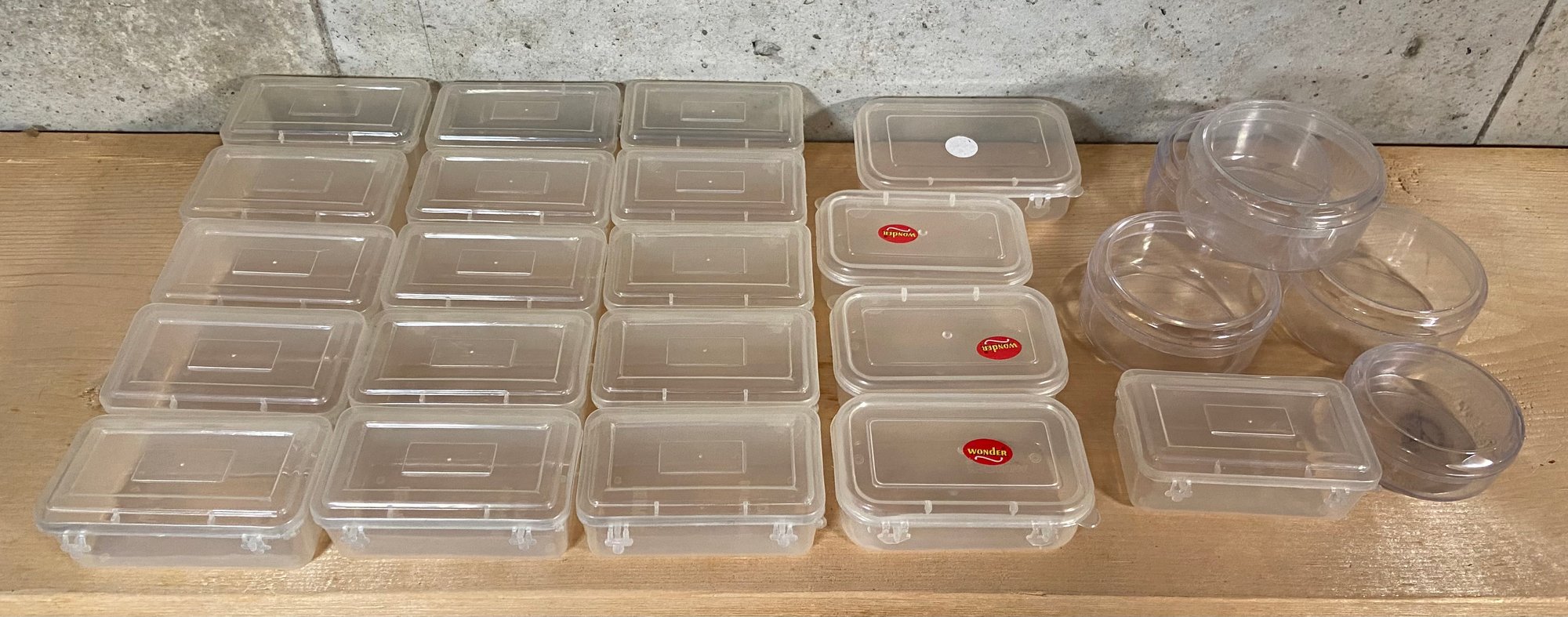 25 Plastic Organizer Containers Empire Saphire No 11, Wonder Santro 22 ...