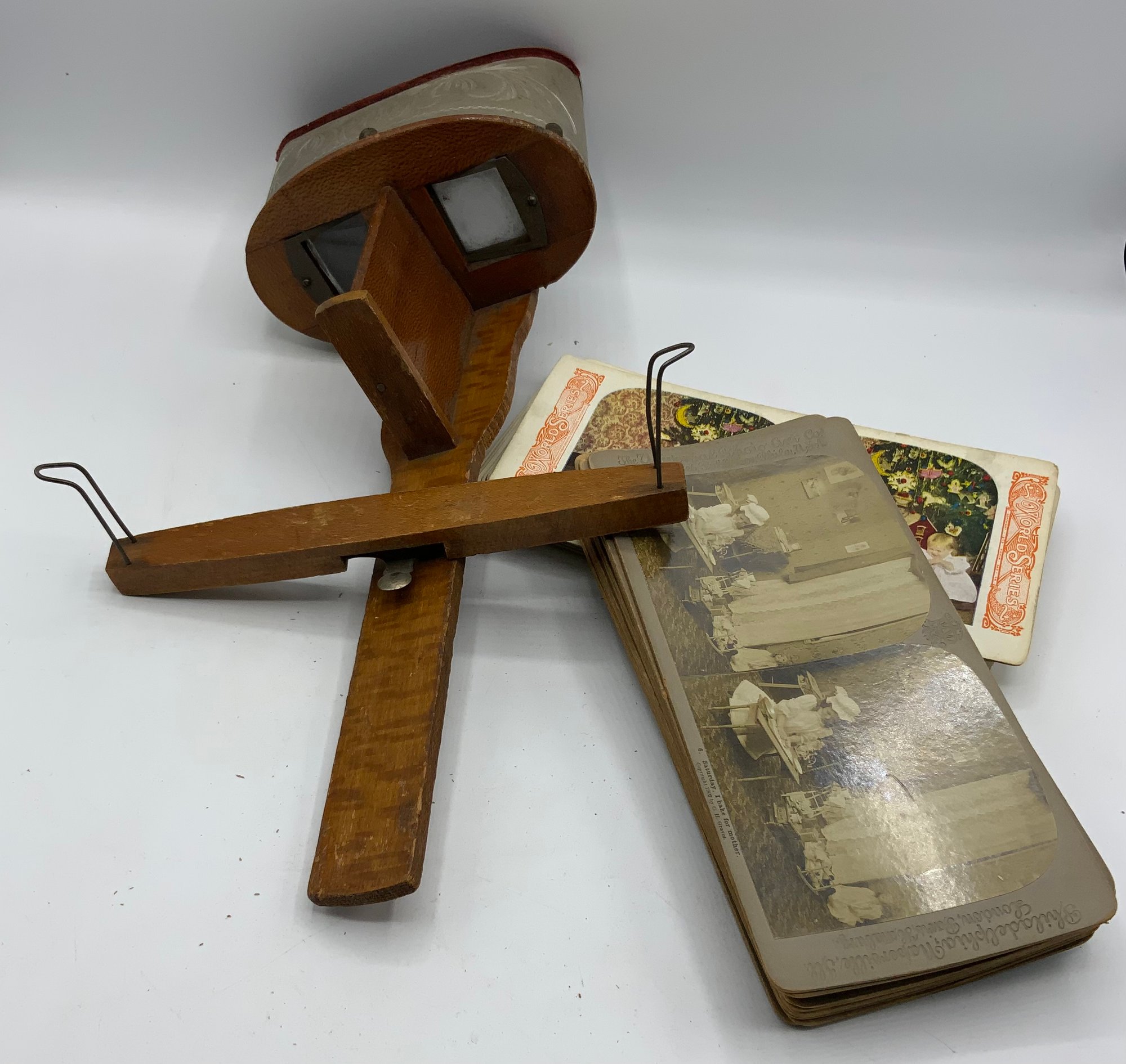 Antique Stereoscope Viewer ~ 39 Viewing Cards ~ (G) #40792099 ...