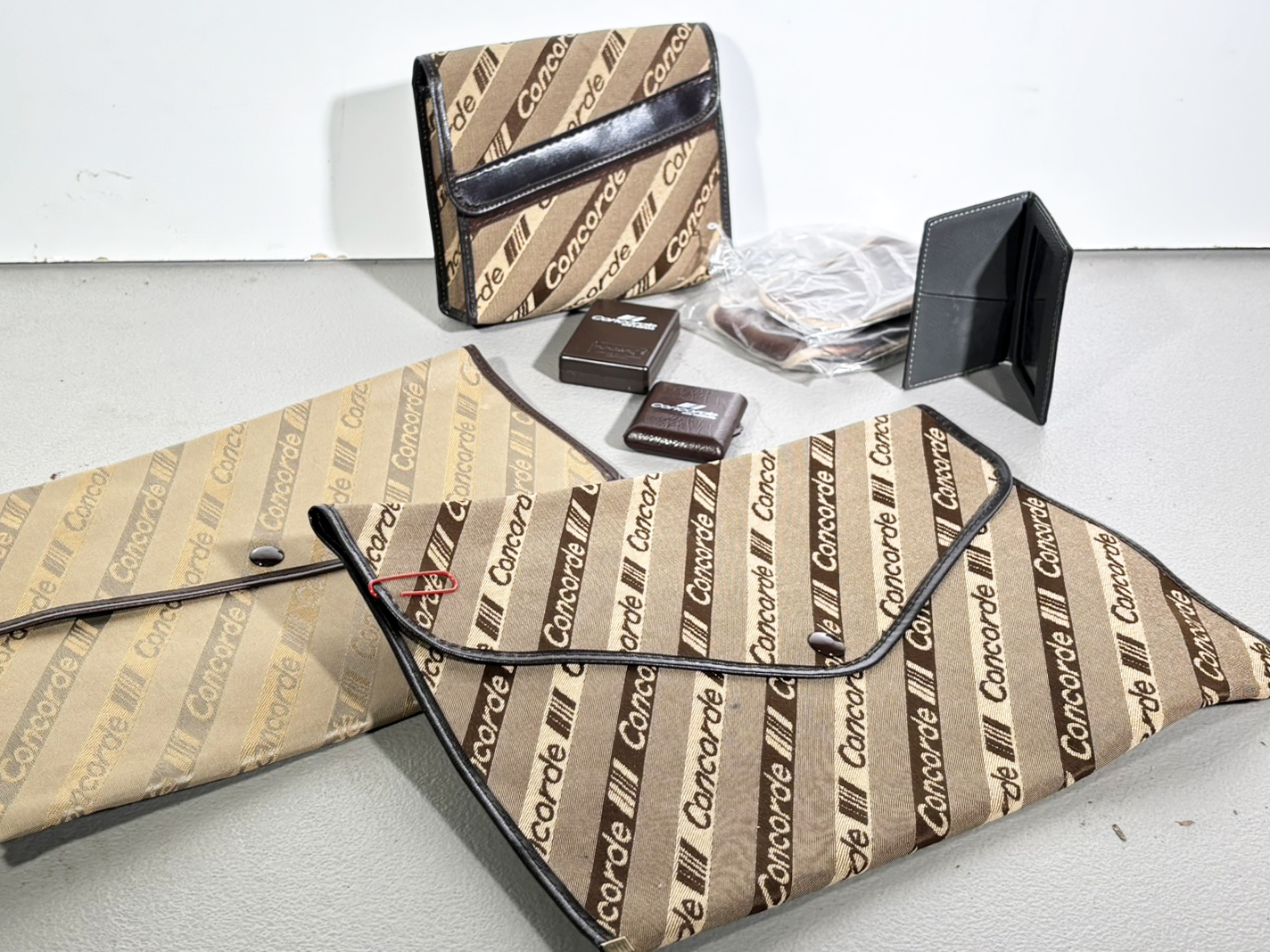 Vintage Concorde Swag! Aviation History! #40822401 | Auctionninja.com