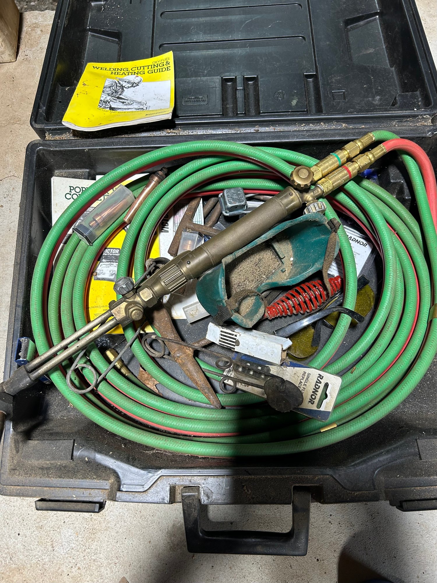 Welding/cutting Torch Set In Hard Case DN-160 #2197709 | Auctionninja.com