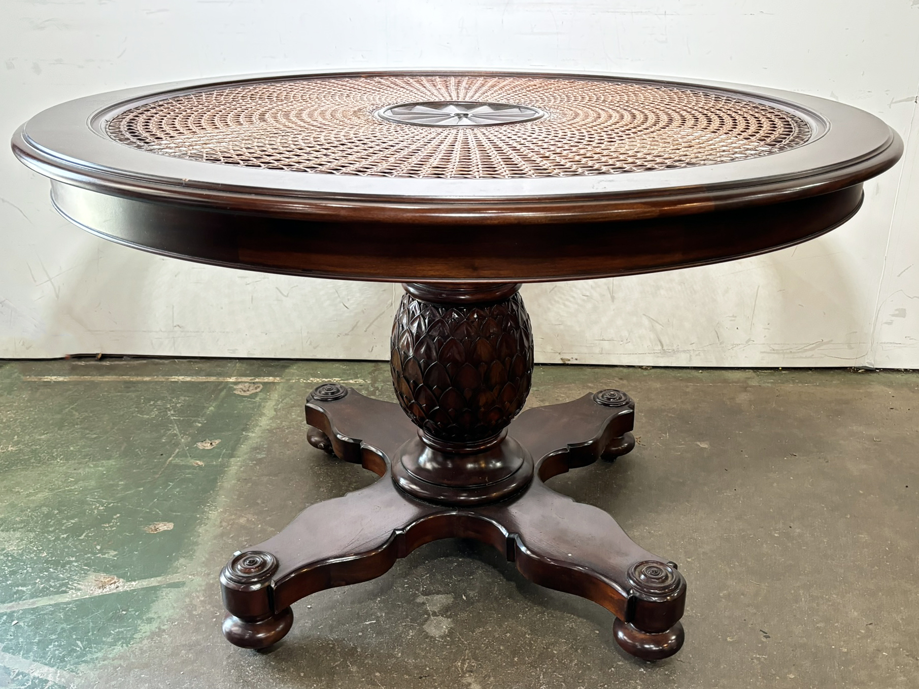 A Vintage Ethan Allen Plantation Style Pedestal Based Dining Table With ...