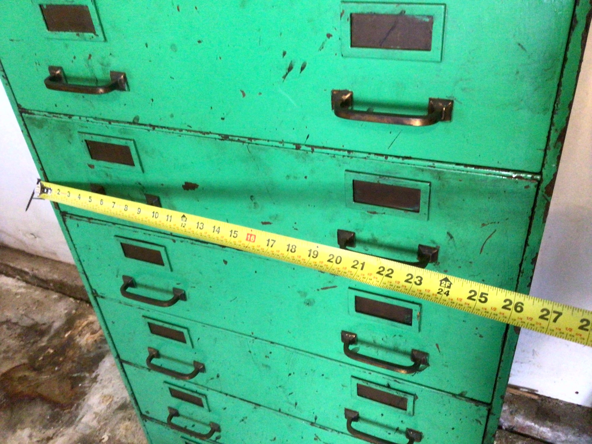 Large Vintage Metal Storage Drawers #2101865 | Auctionninja.com