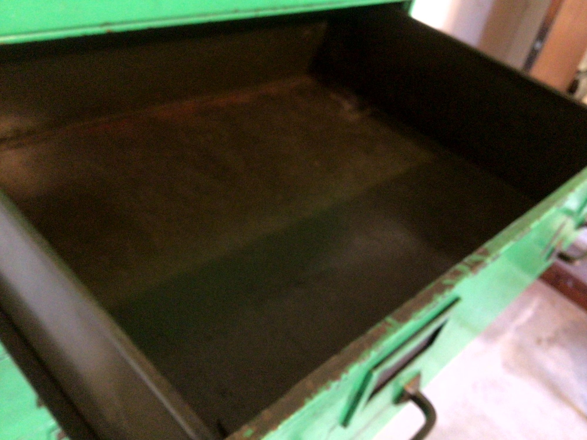 Large Vintage Metal Storage Drawers #2101865 | Auctionninja.com