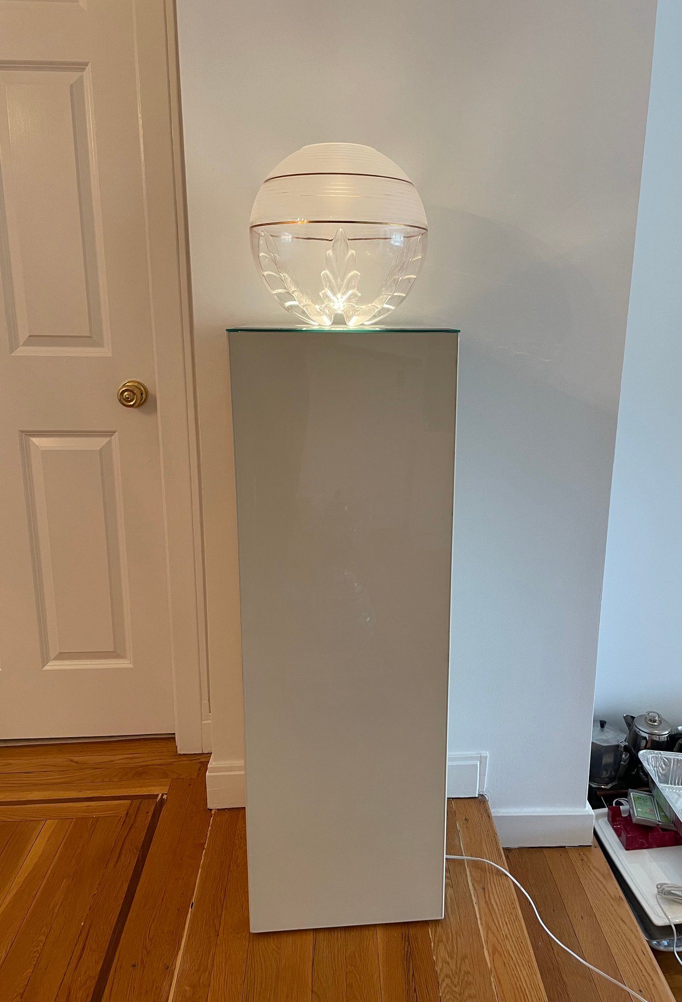 Stunning Art Glass Bowl On Lighted Display Column #1938982 ...