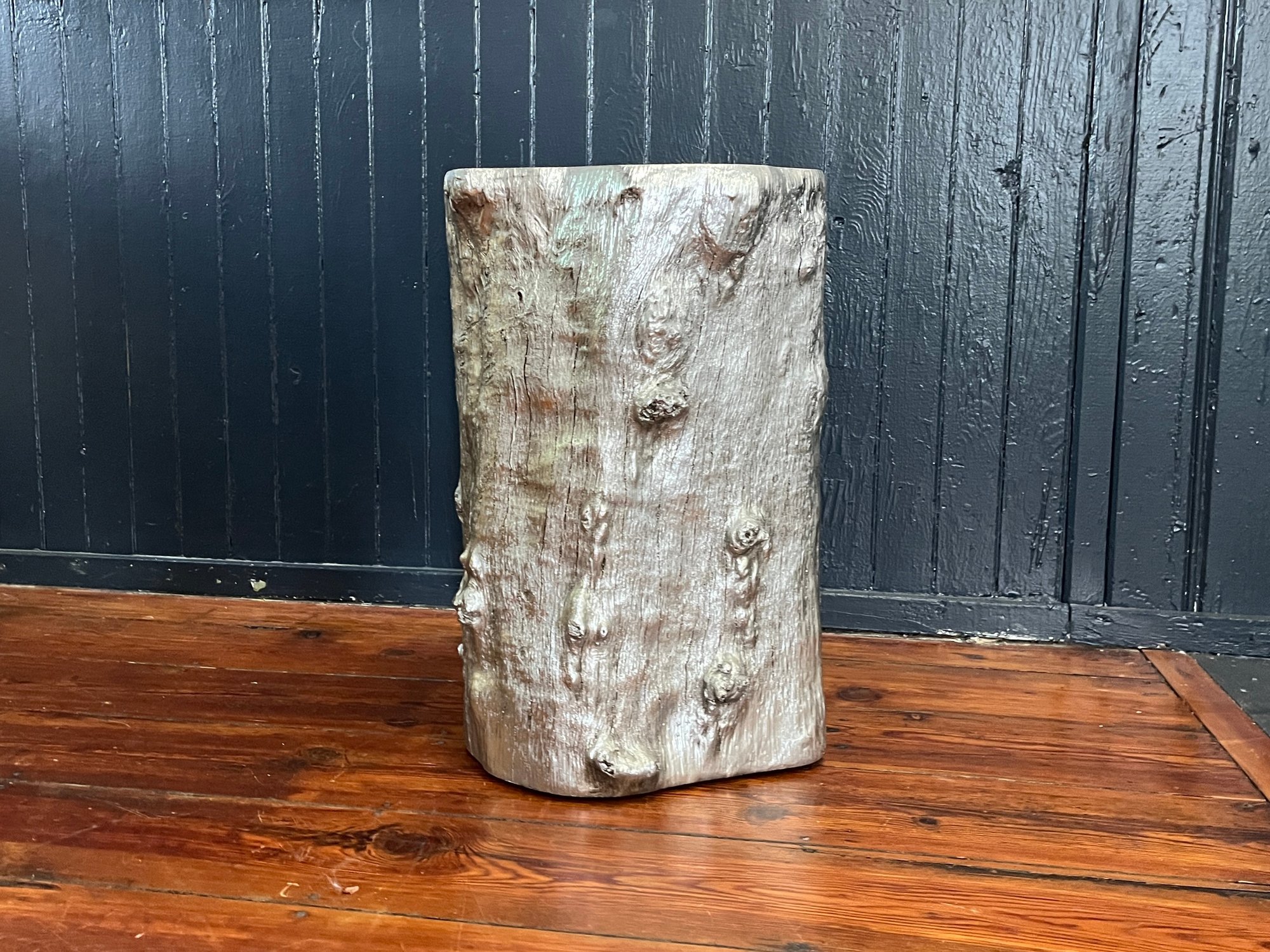 A Silver Tree Stump Form End Table #40849694 | Auctionninja.com