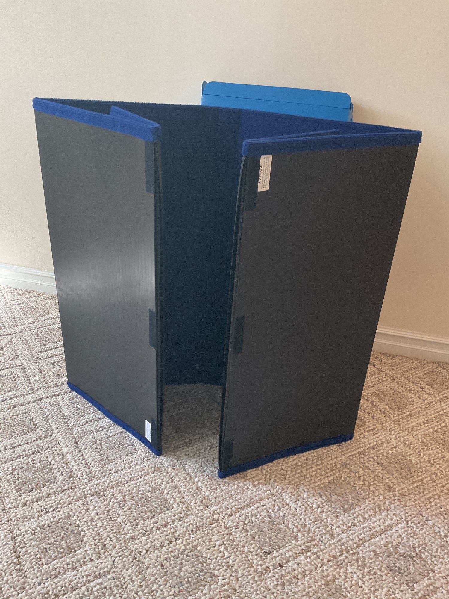 Portable Display Board #2085675 | Auctionninja.com