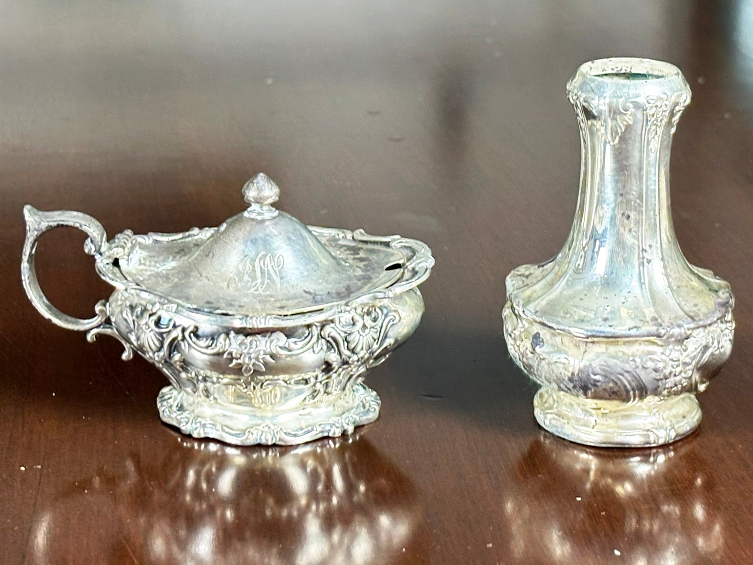 A Vintage Sterling Silver Salt Shaker And Salt Cellar #40856088 ...