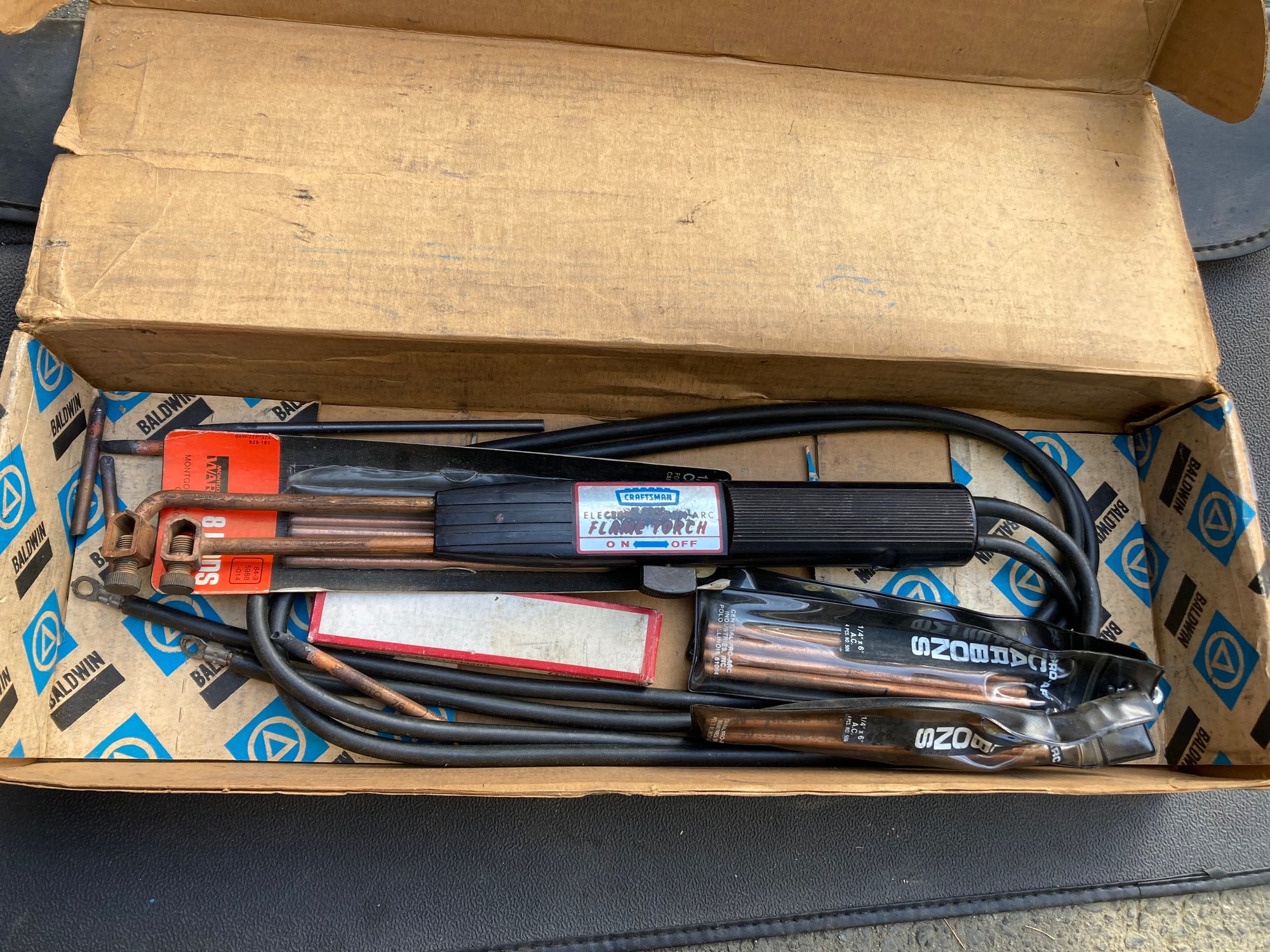 Craftsman Flare Torch And Arc Carbons #1996732 | Auctionninja.com