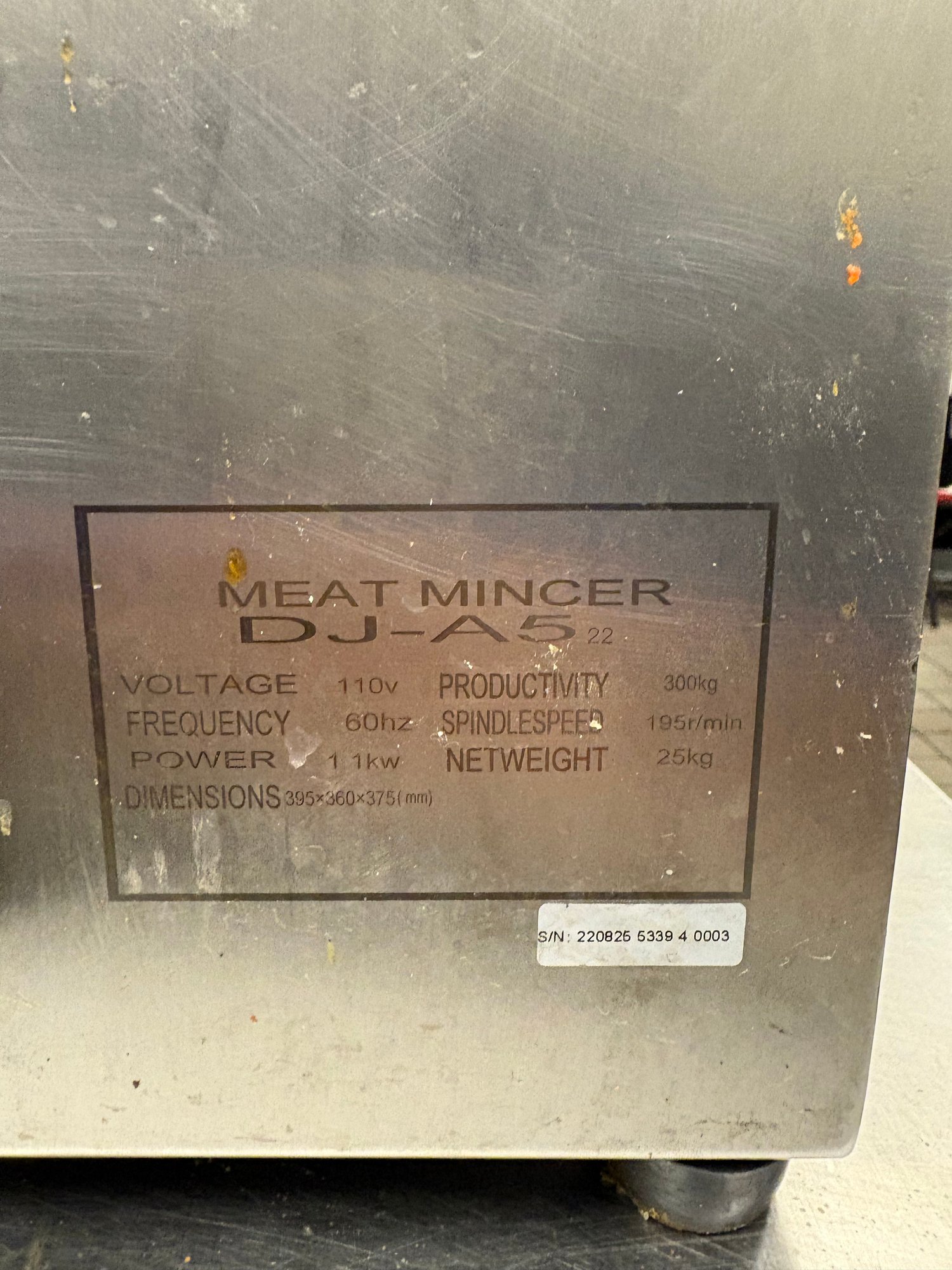 Commercial Electric Meat Mincer (model DJ-A52) Used For Grinding Meat ...