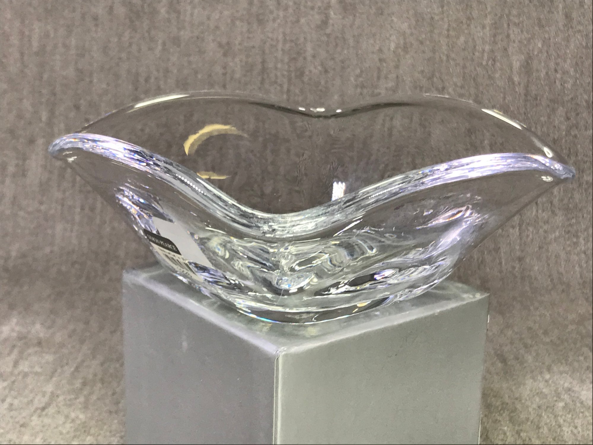 Very Pretty Brand New SIMON PEARCE Bowl - Signed Four Times - Clover ...