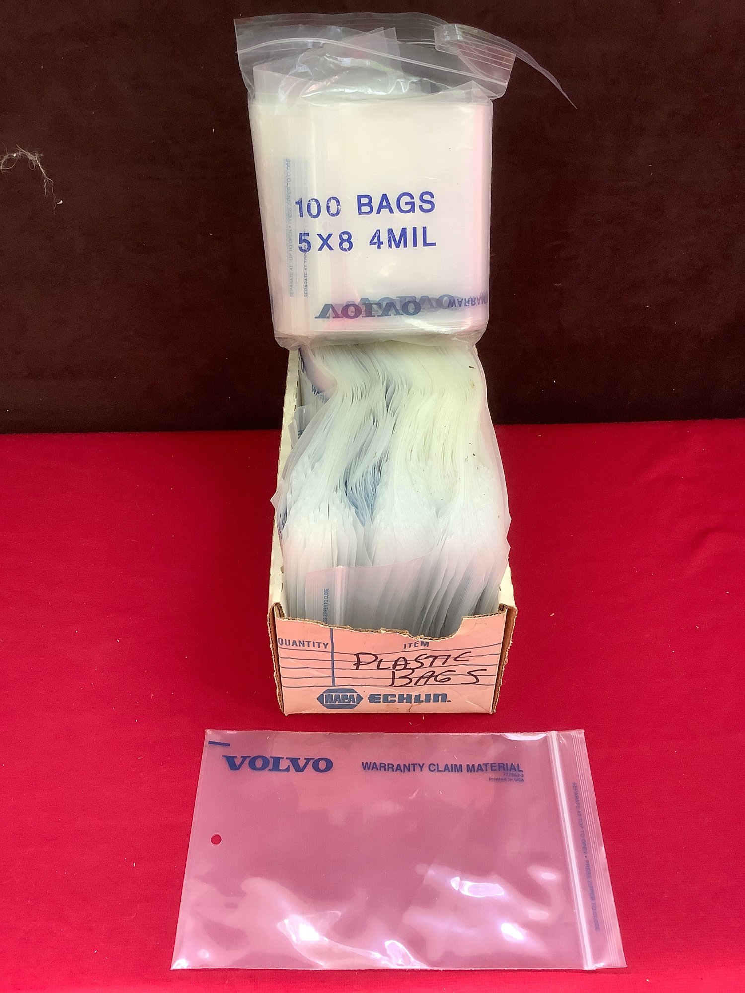 Volvo 5x8 4mil Plastic Bags #2164525 | Auctionninja.com