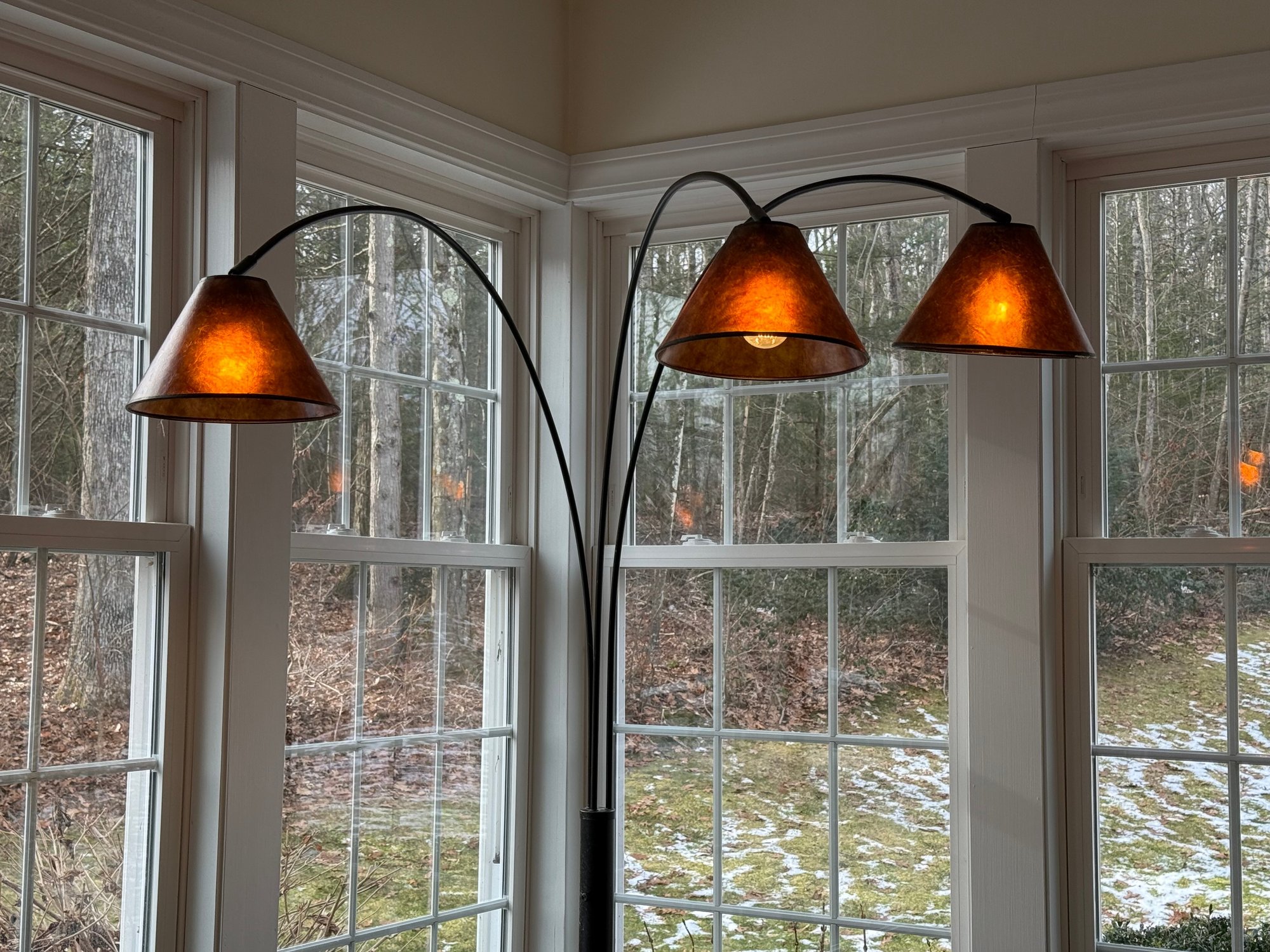 Metal Arc Floor Lamp With Amber Mica Shades #40872976 | Auctionninja.com