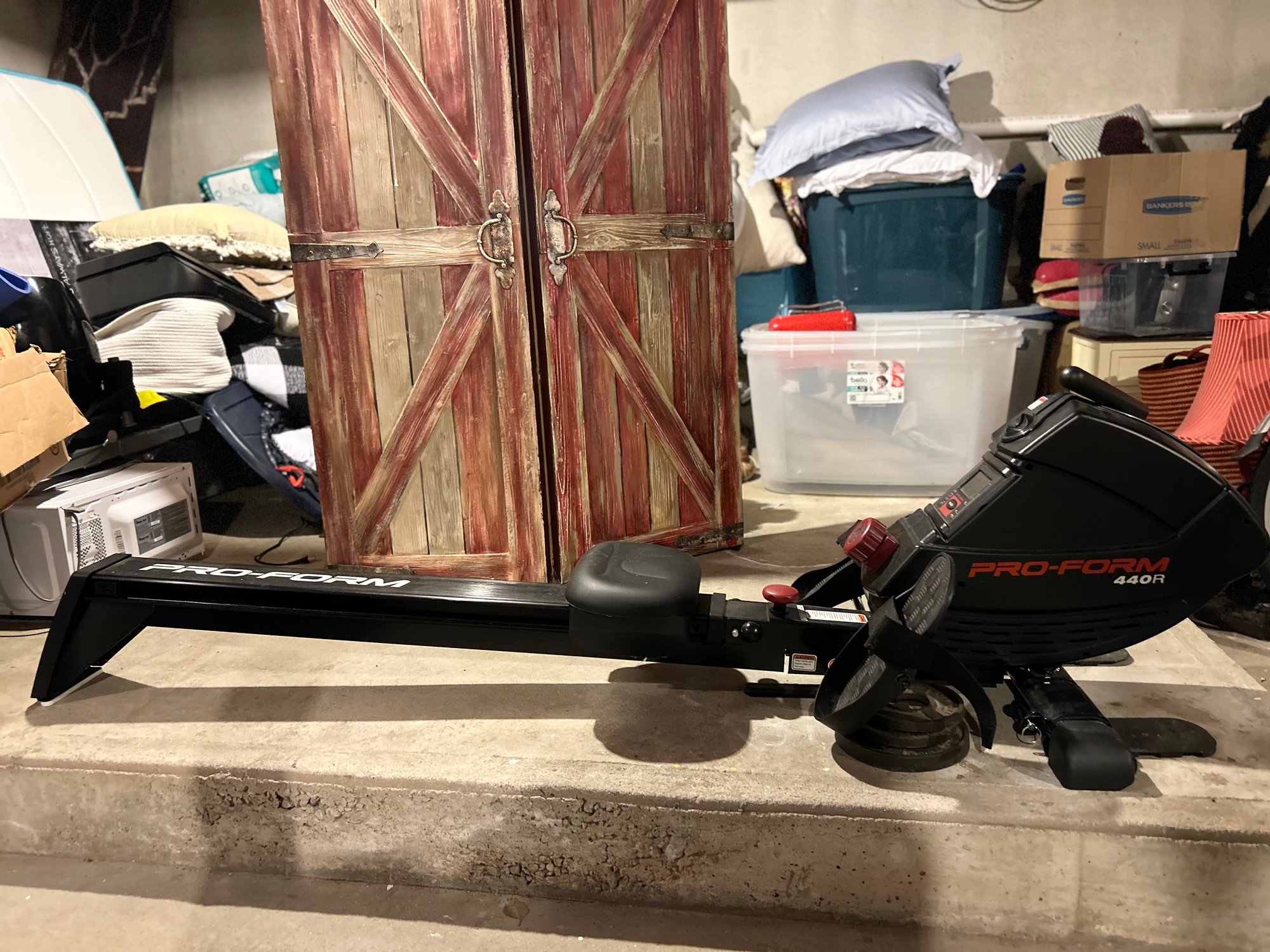 Pro-Form 440R Rowing Machine (Basement) #1927080 | Auctionninja.com