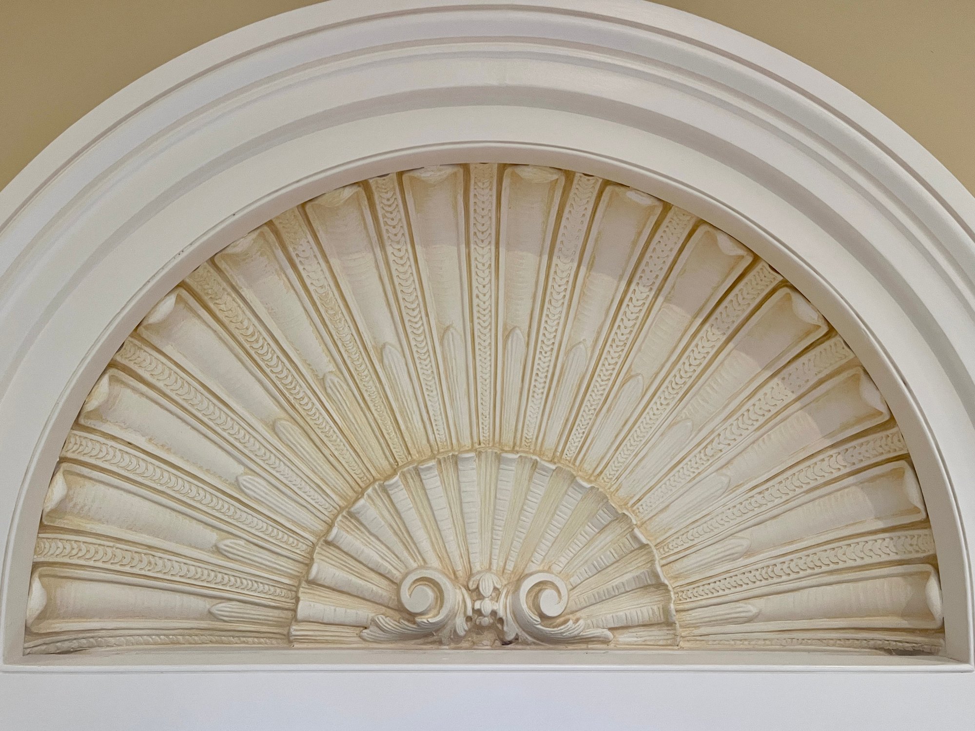 A Group Of 3 Scallop Shell Plaster Decorative Medallions #40850732 | Auctionninja.com