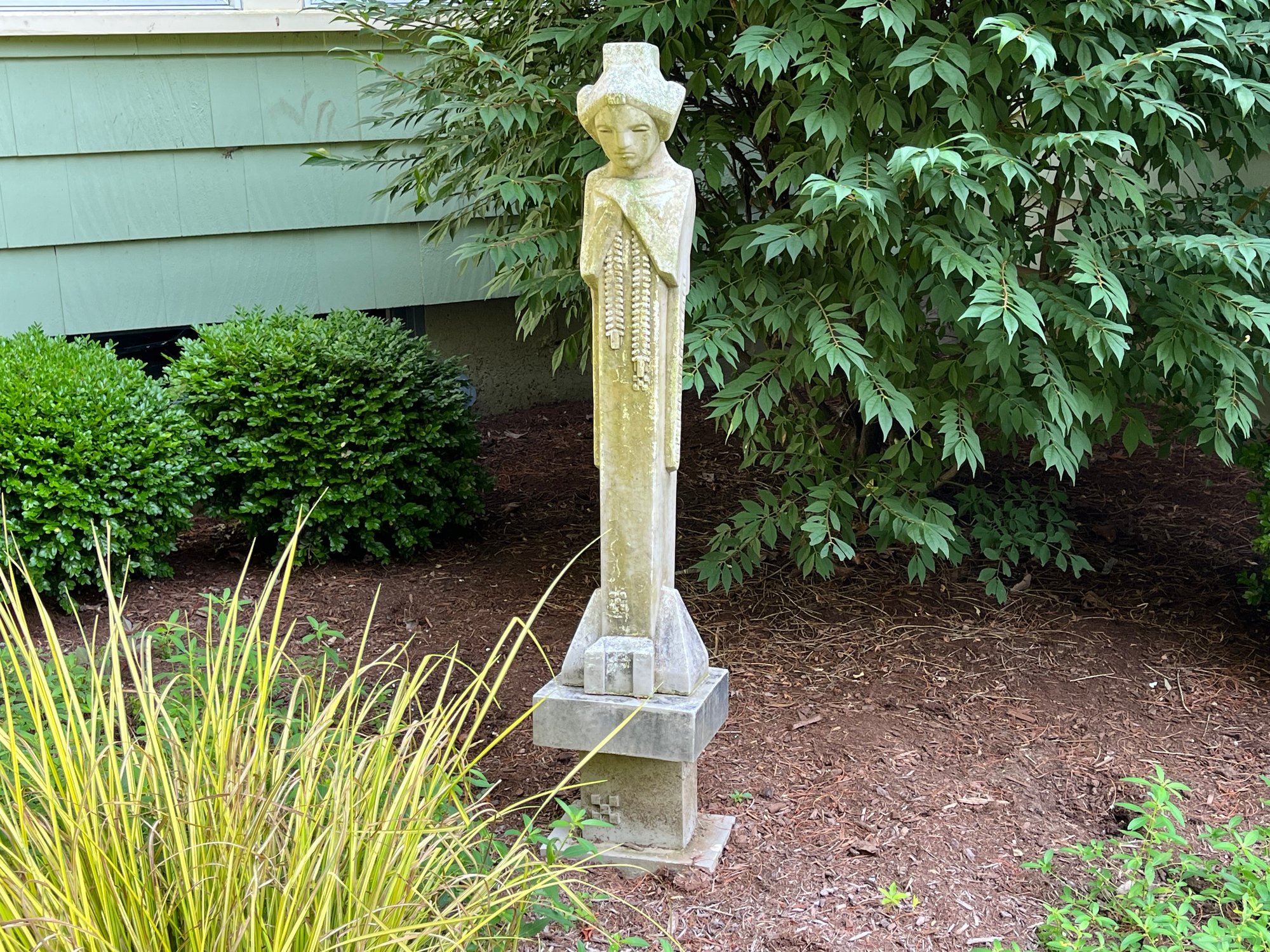 Frank Lloyd Wright Sprite Sculpture #40857490 | Auctionninja.com