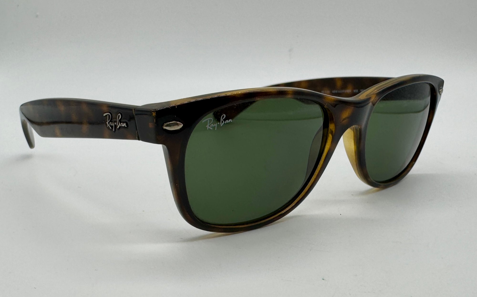Ray Ban Tortoise Shell New Wayfarer 902 - RB-2132 Sun Glasses #2050211 ...