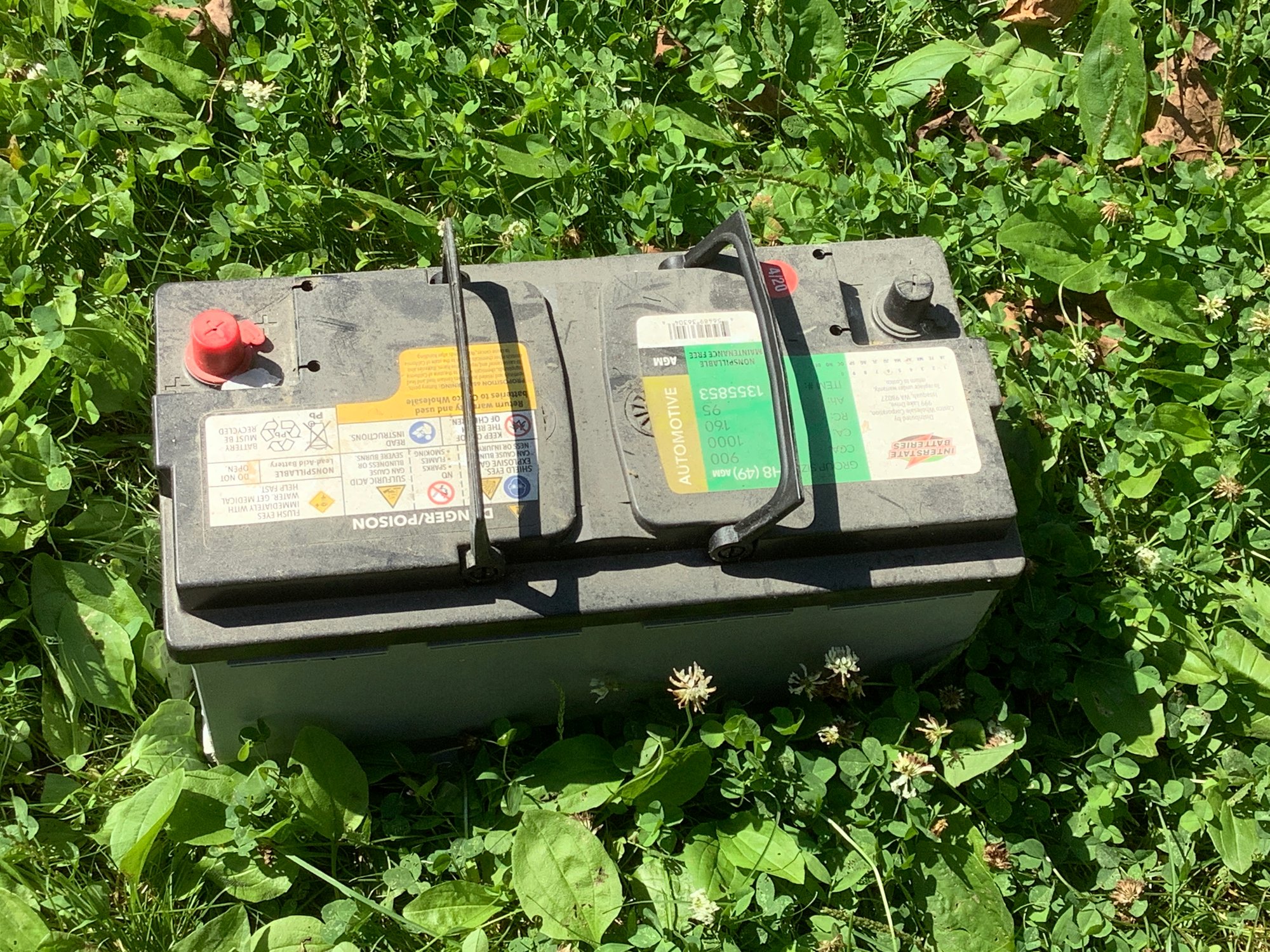 Interstate Batteries H8 Car Battery #1904420 | Auctionninja.com