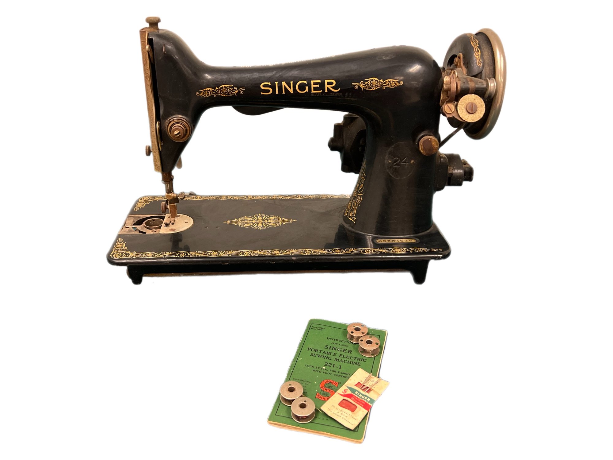 Singer Portable Electric Sewing Machine #1891993 | Auctionninja.com
