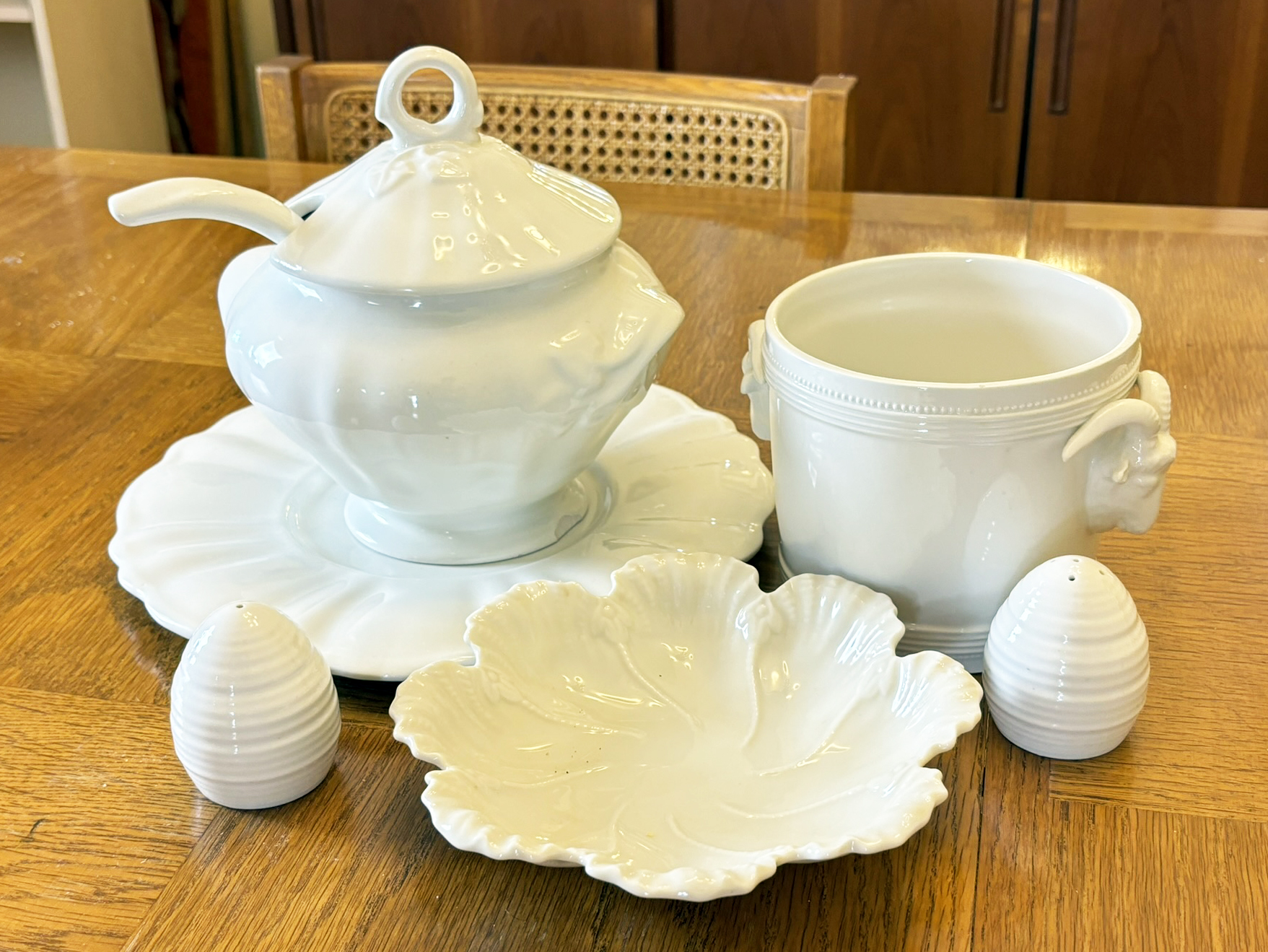Lenox, And More Ceramics #1988204 | Auctionninja.com
