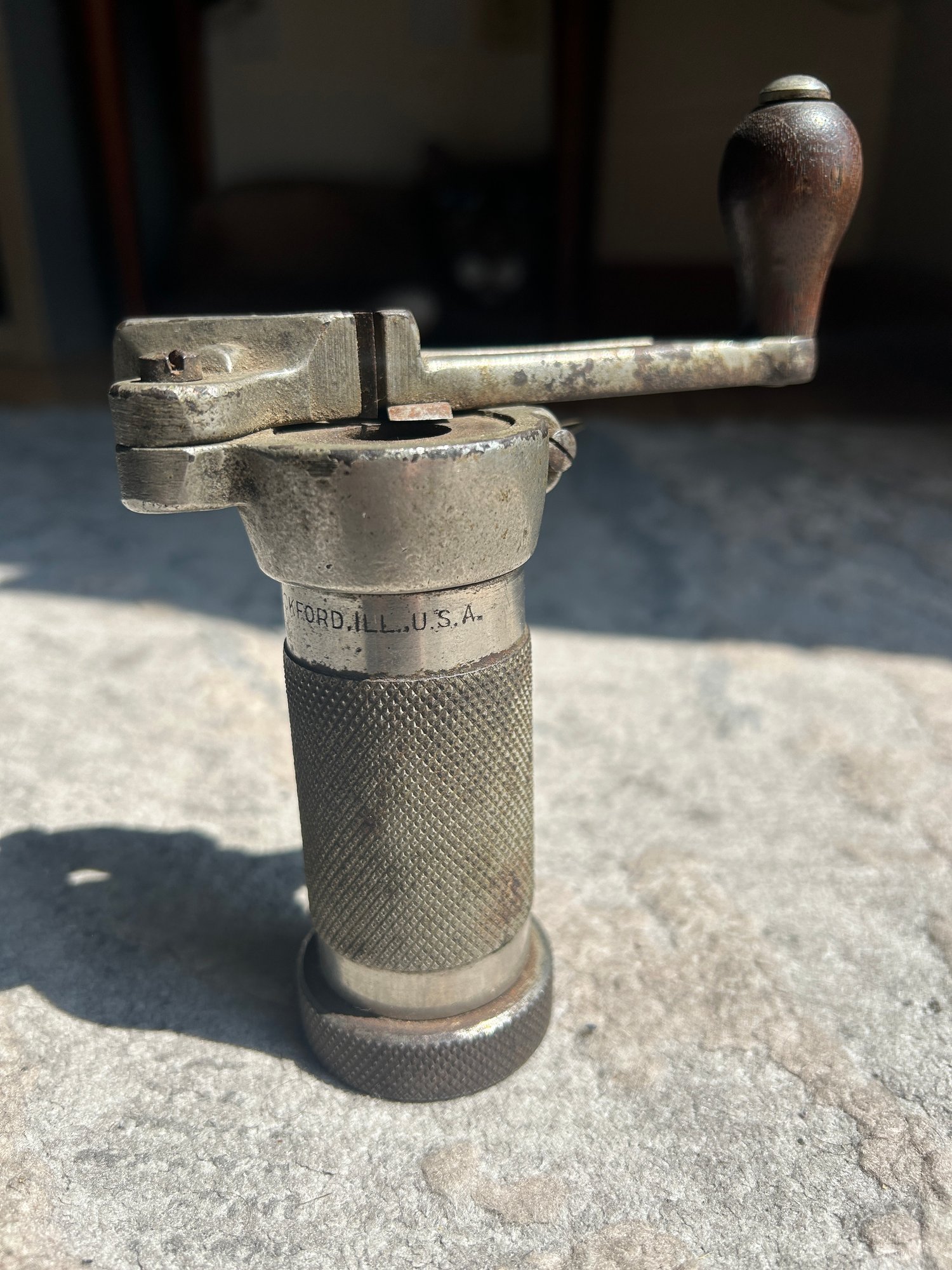 Antique Circa 1900 Pool Cue Tenon Machine #1958971 | Auctionninja.com