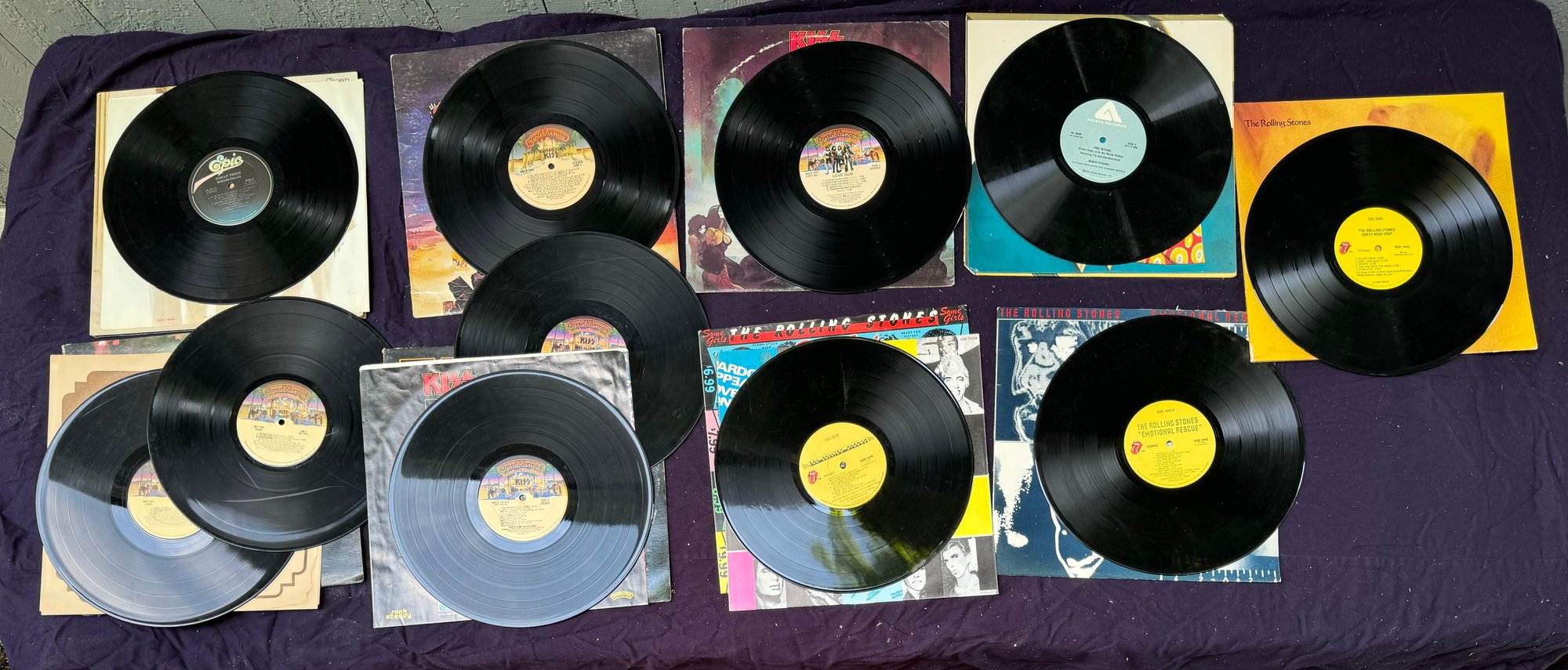 Group Of (9) Vinyl Record Albums Including KISS, The Rolling Stones ...