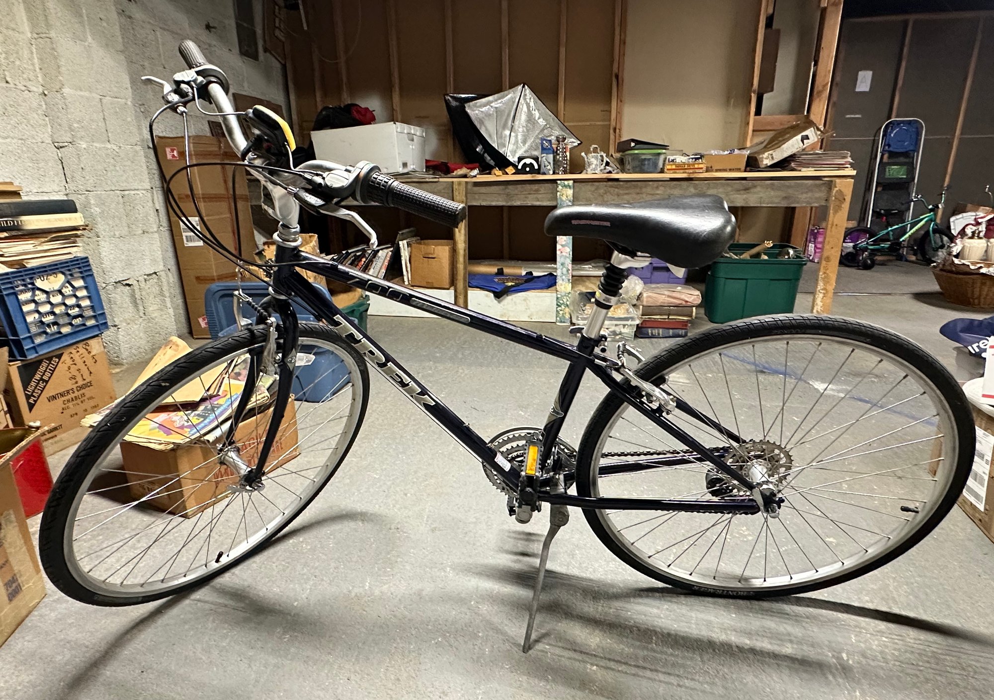 Trek 700 Multirack Frame Design Road Master Bontrager Hybrod Bicycle ...
