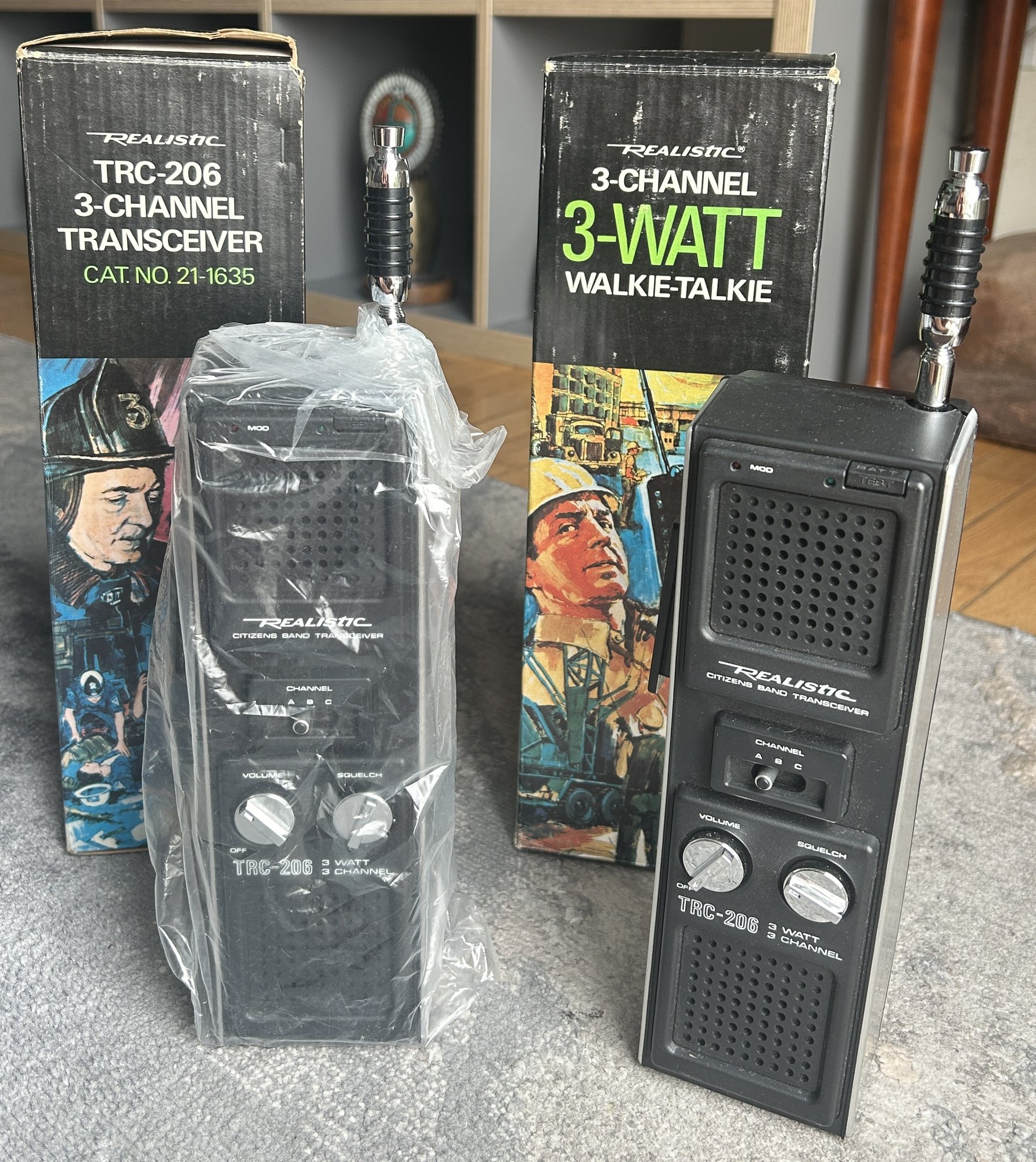 New In Box Vintage REALISTIC TRC-206 3-CHANNEL WALKIE-TALKIES- As Seen ...