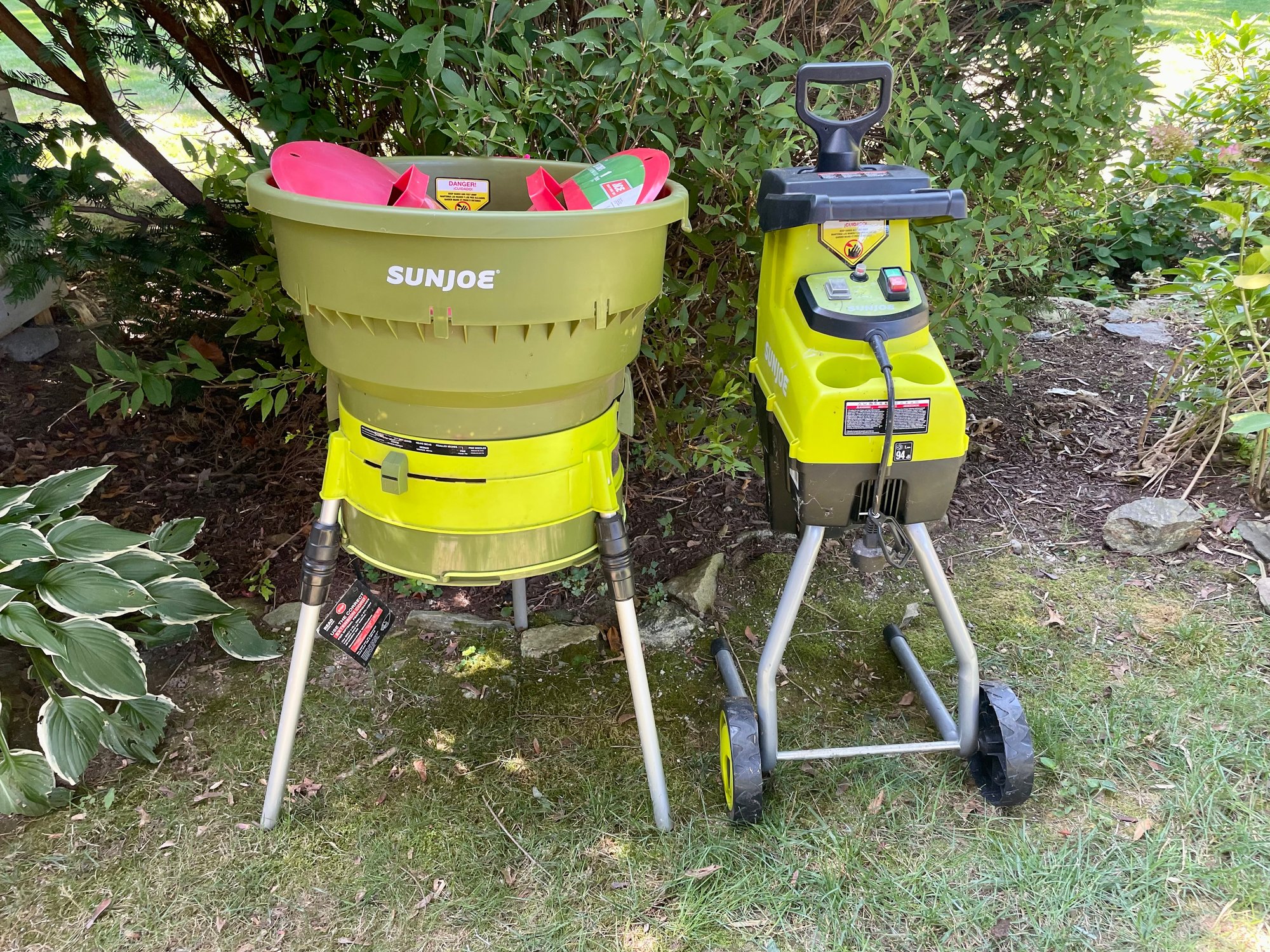 Sun Joe Leaf Mulcher, Model SDJ616 & Sun Joe Electric Wood Chipper ...