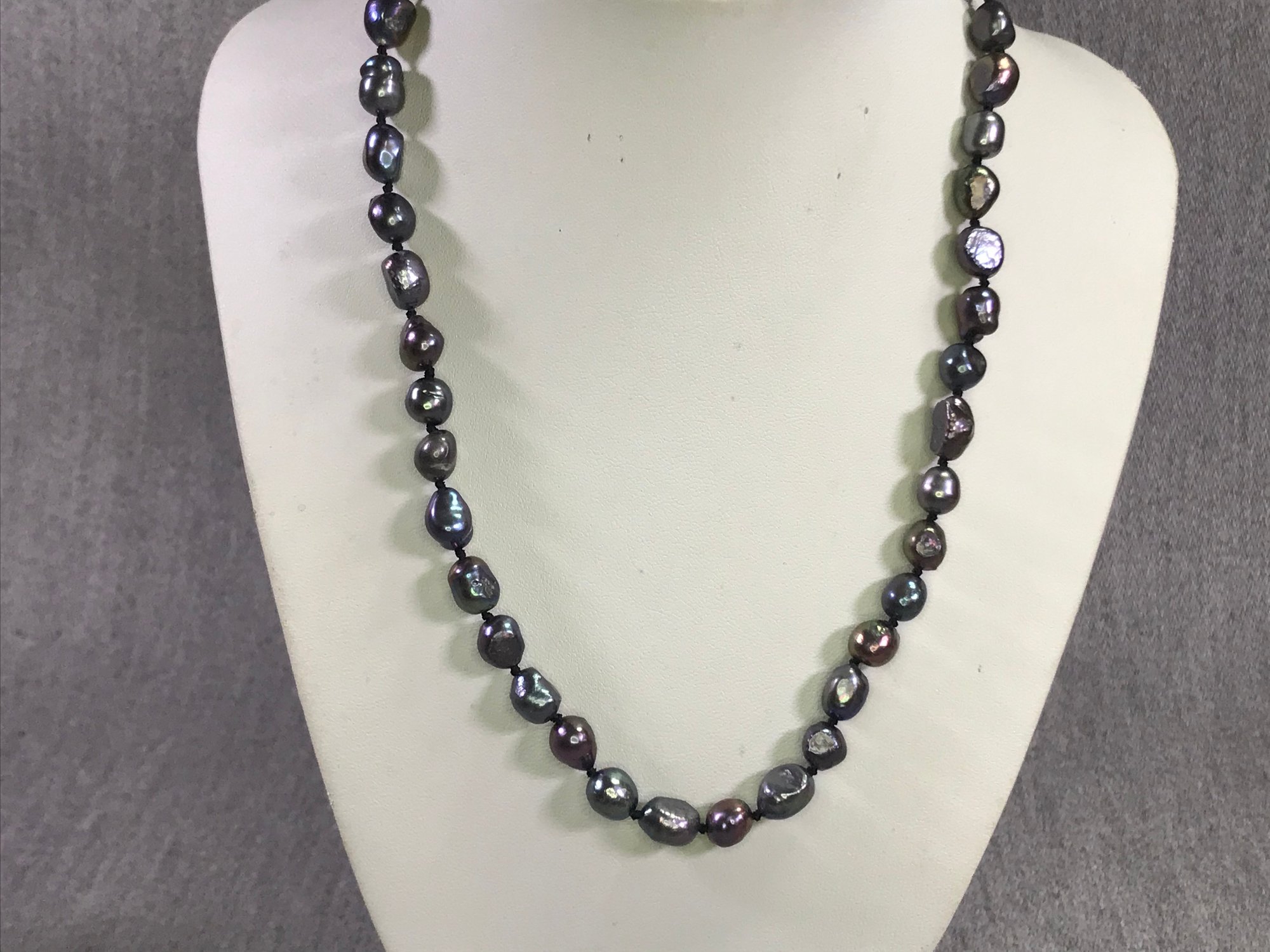 Beautiful Genuine Cultured Baroque Royal Purple Pearls - Very Pretty ...