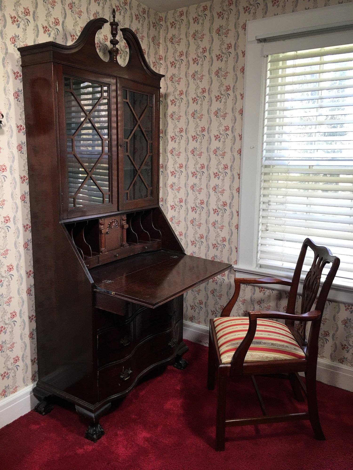Lovely 1930s Mahogany Secretary Desk With Bookcase Top And Chair - Has ...