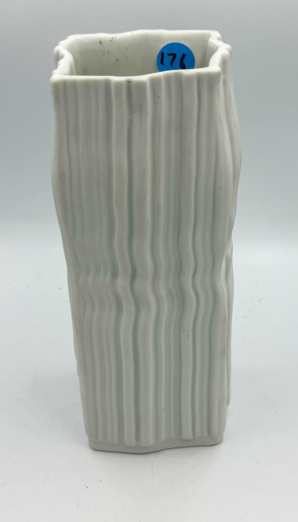 ISRAELI ART POTTERY VASE #2248069 | Auctionninja.com